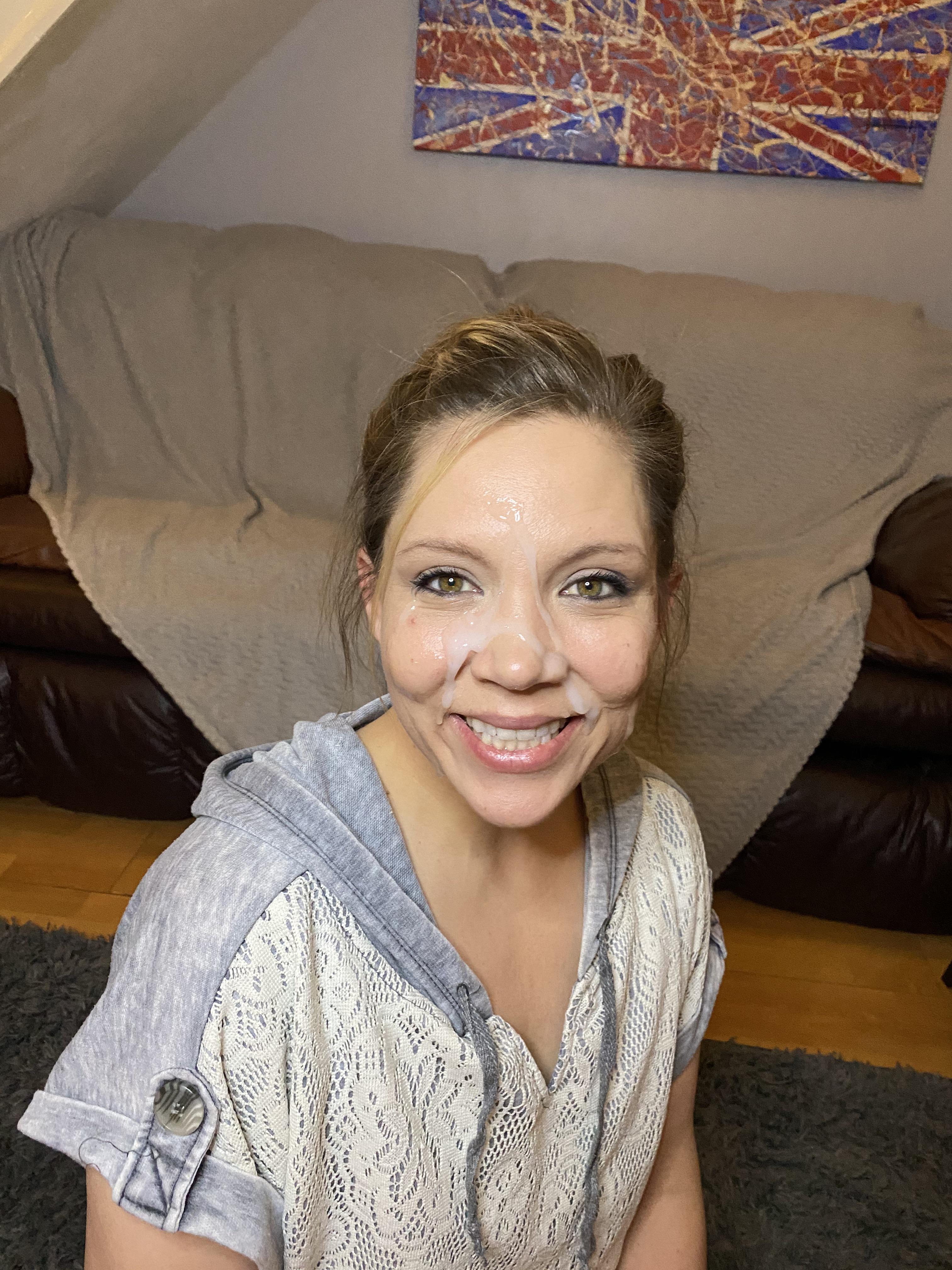 My Smile Says It All I Want All Your Cum 💕 Day 9 Of 9 Scrolller