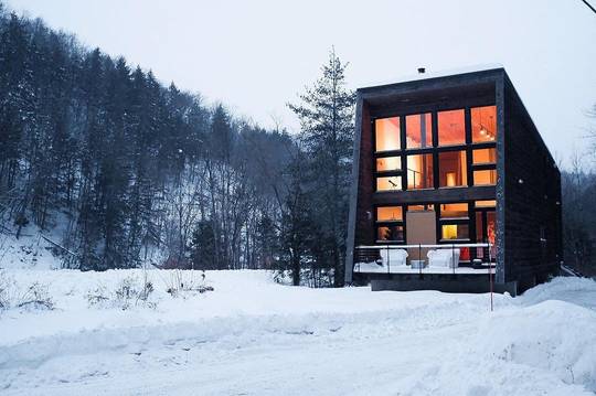 My snowy Vermont Cabin | Scrolller