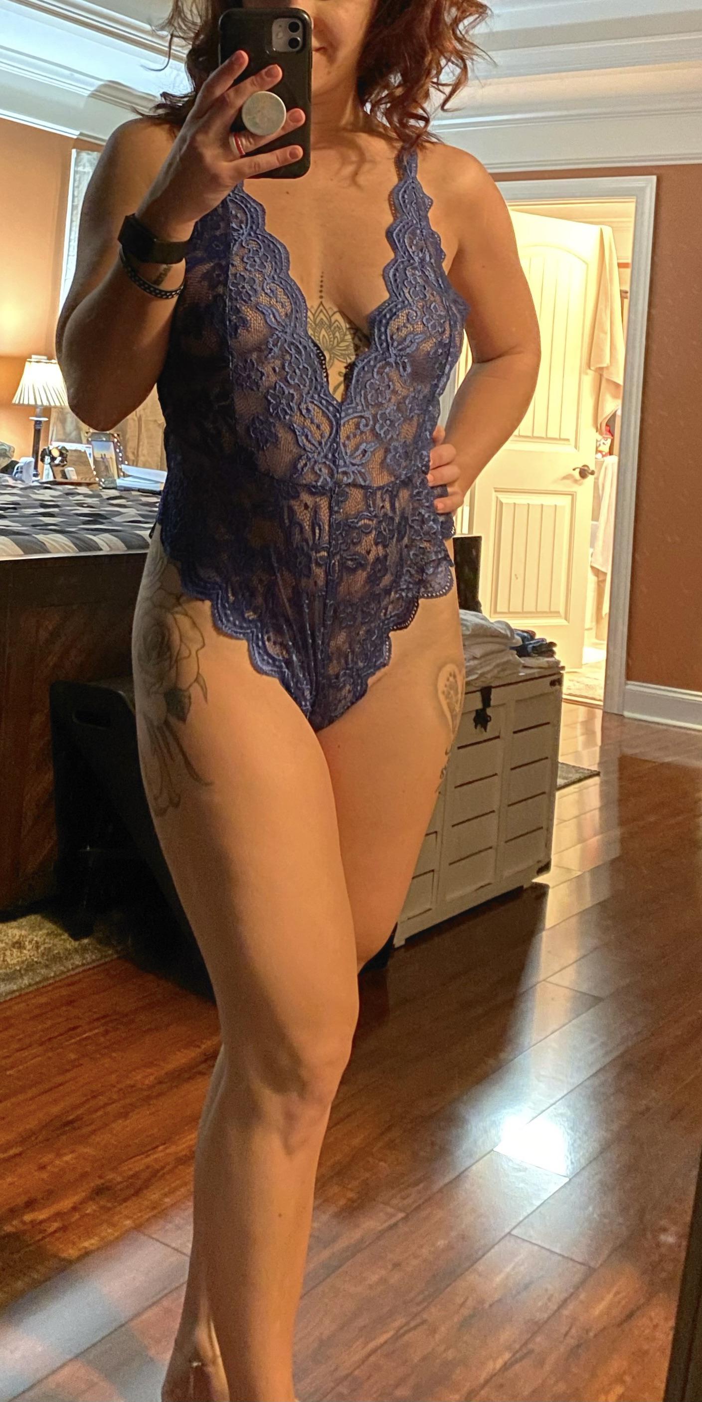 Curvy enough? | Scrolller