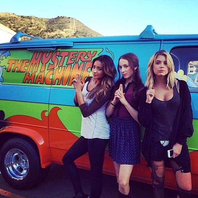 Mystery Machine | Scrolller