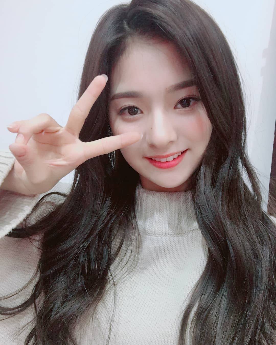 Nakyung’s visuals | Scrolller