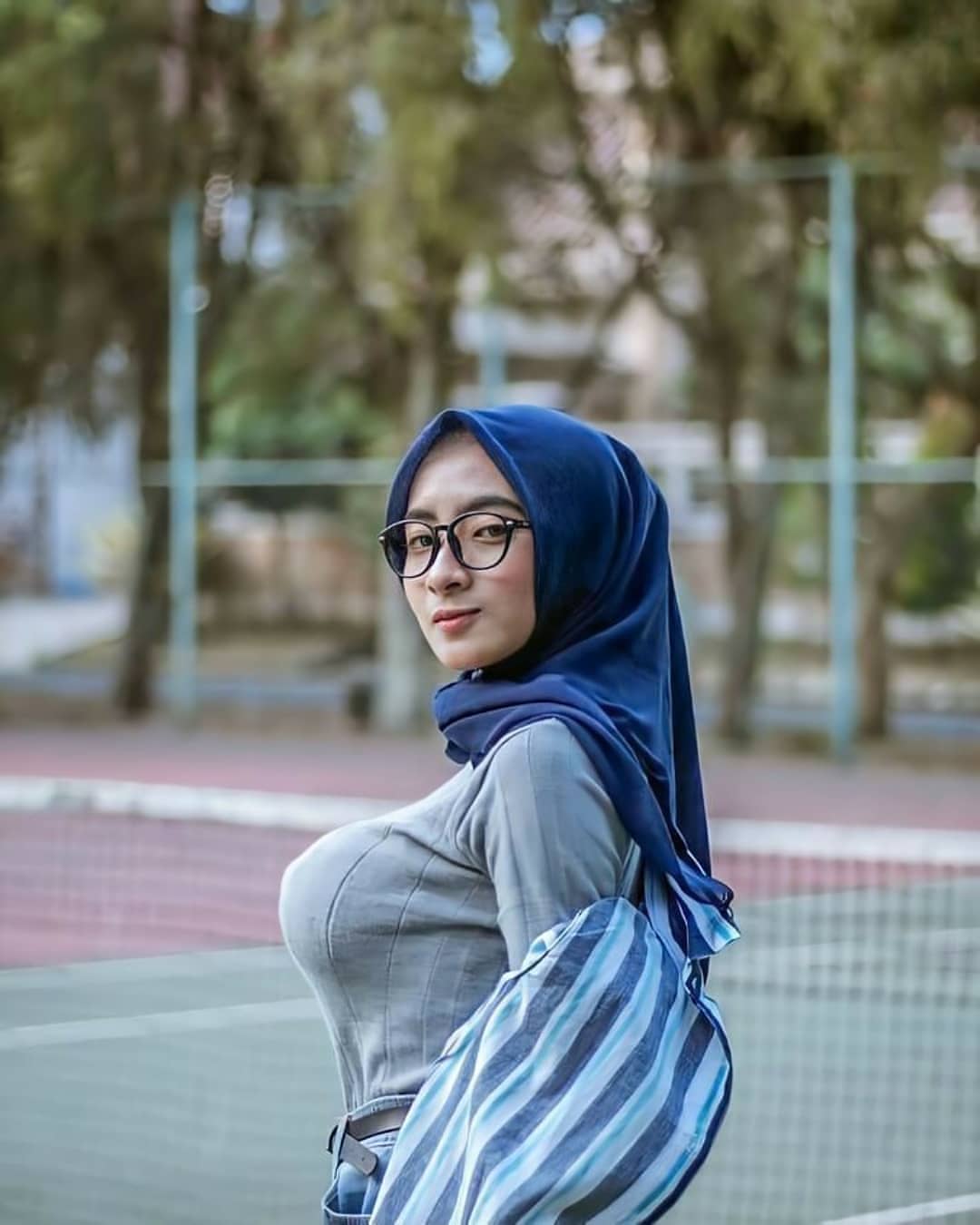 Name or instagram or maybe source? | Scrolller