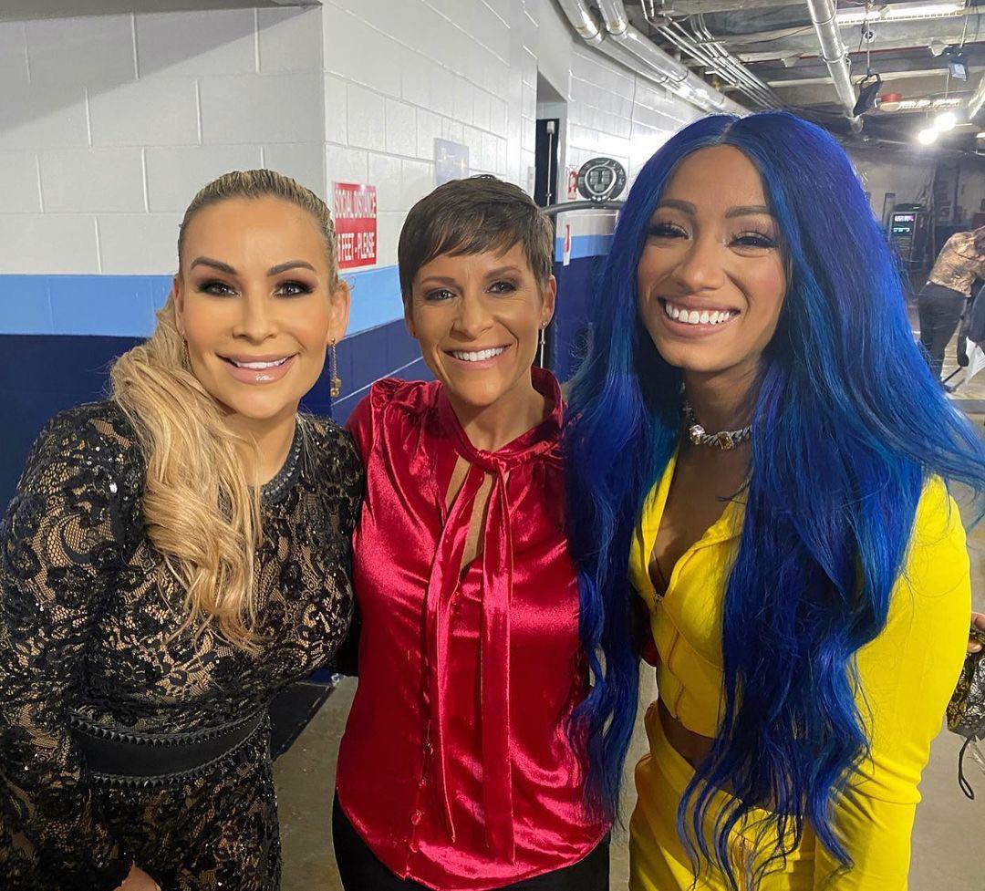 Sasha Banks with Molly Holly and Natalya | Scrolller