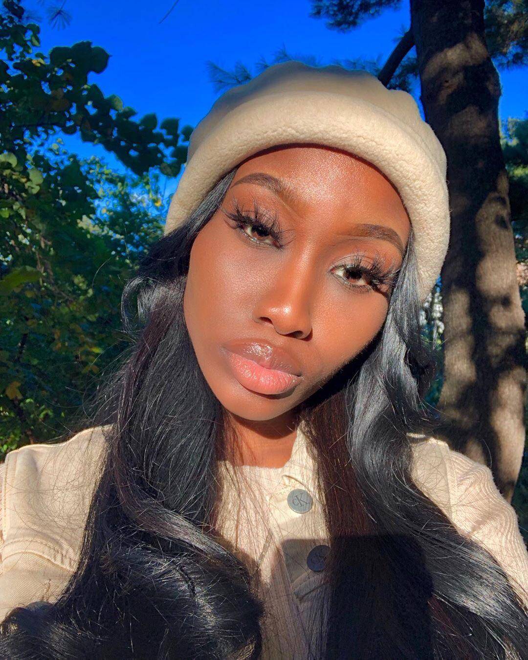 Natural big lips | Scrolller