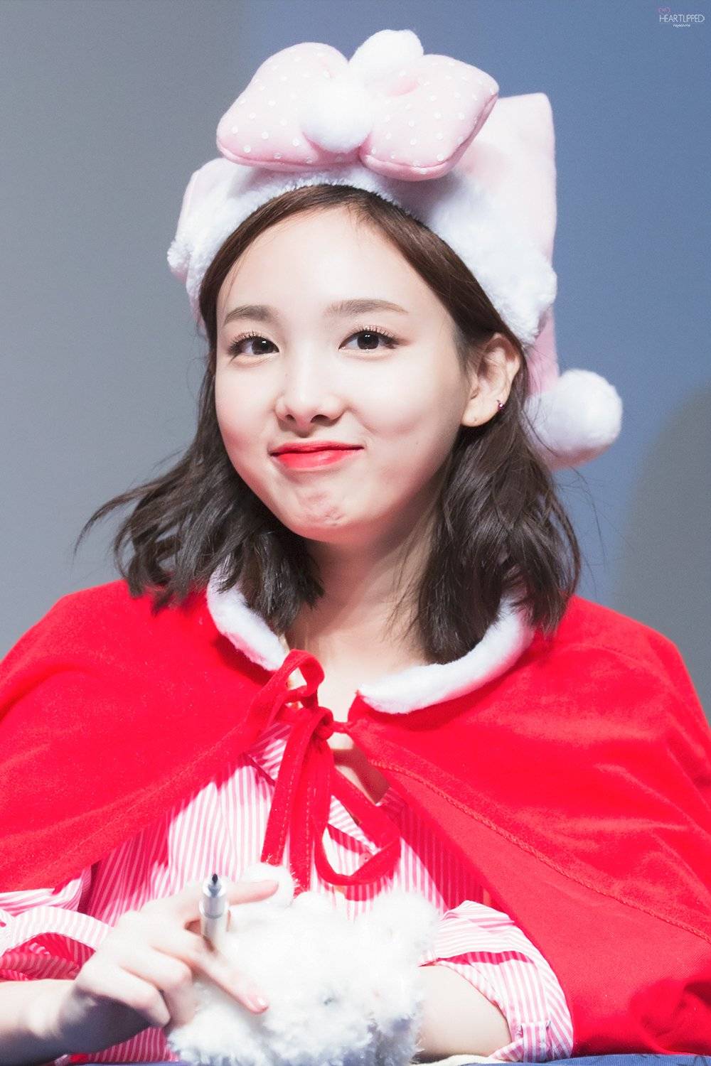 Nayeon | Scrolller