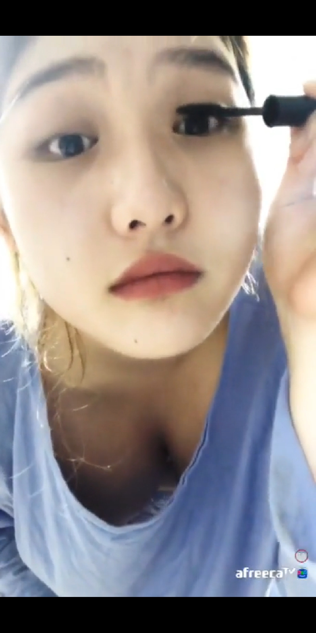 Need id or source. | Scrolller