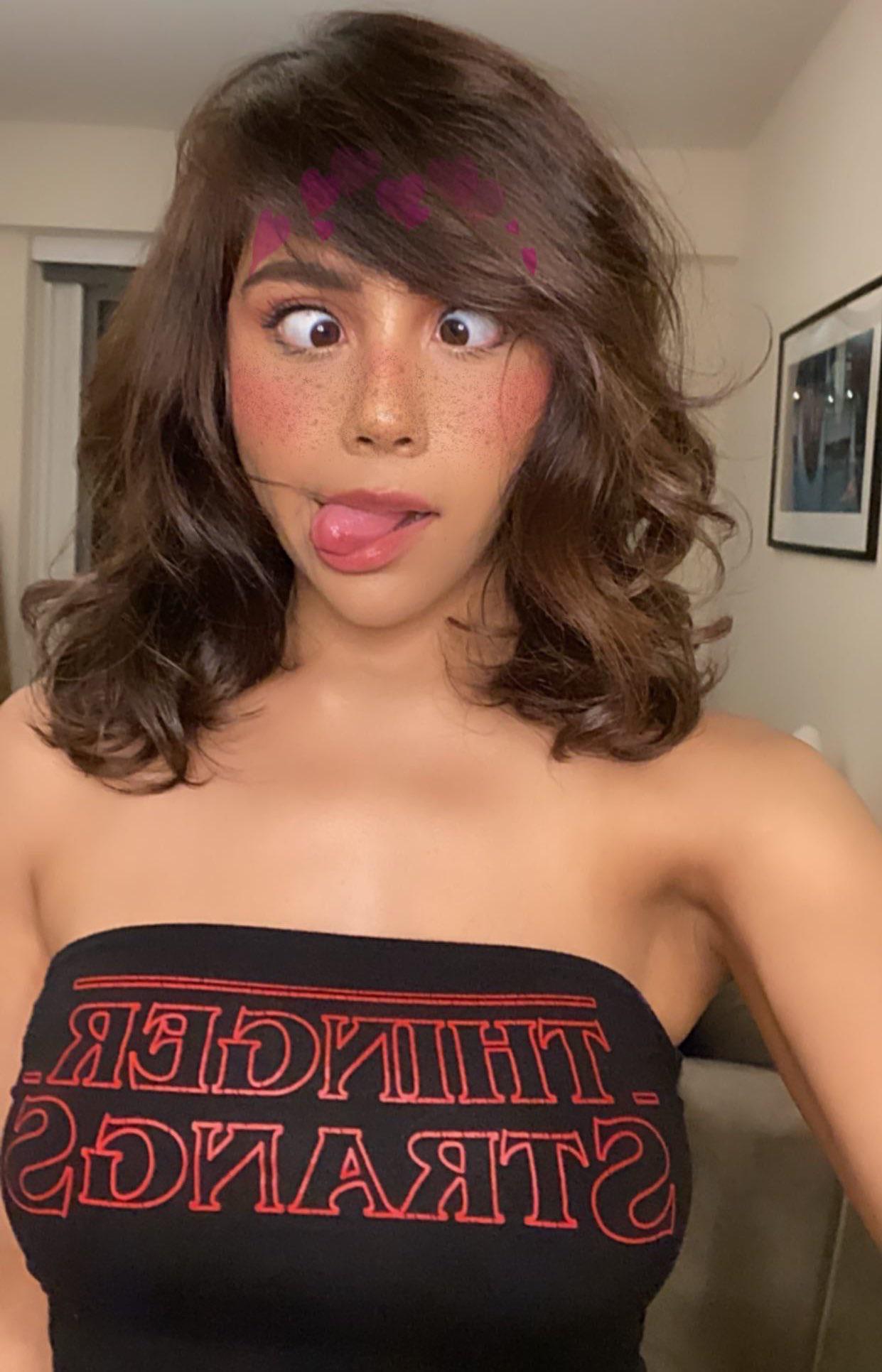 Neekolul busty 3 | Scrolller