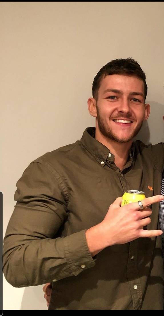 Never too early in the week to be drinking 😏 | Scrolller