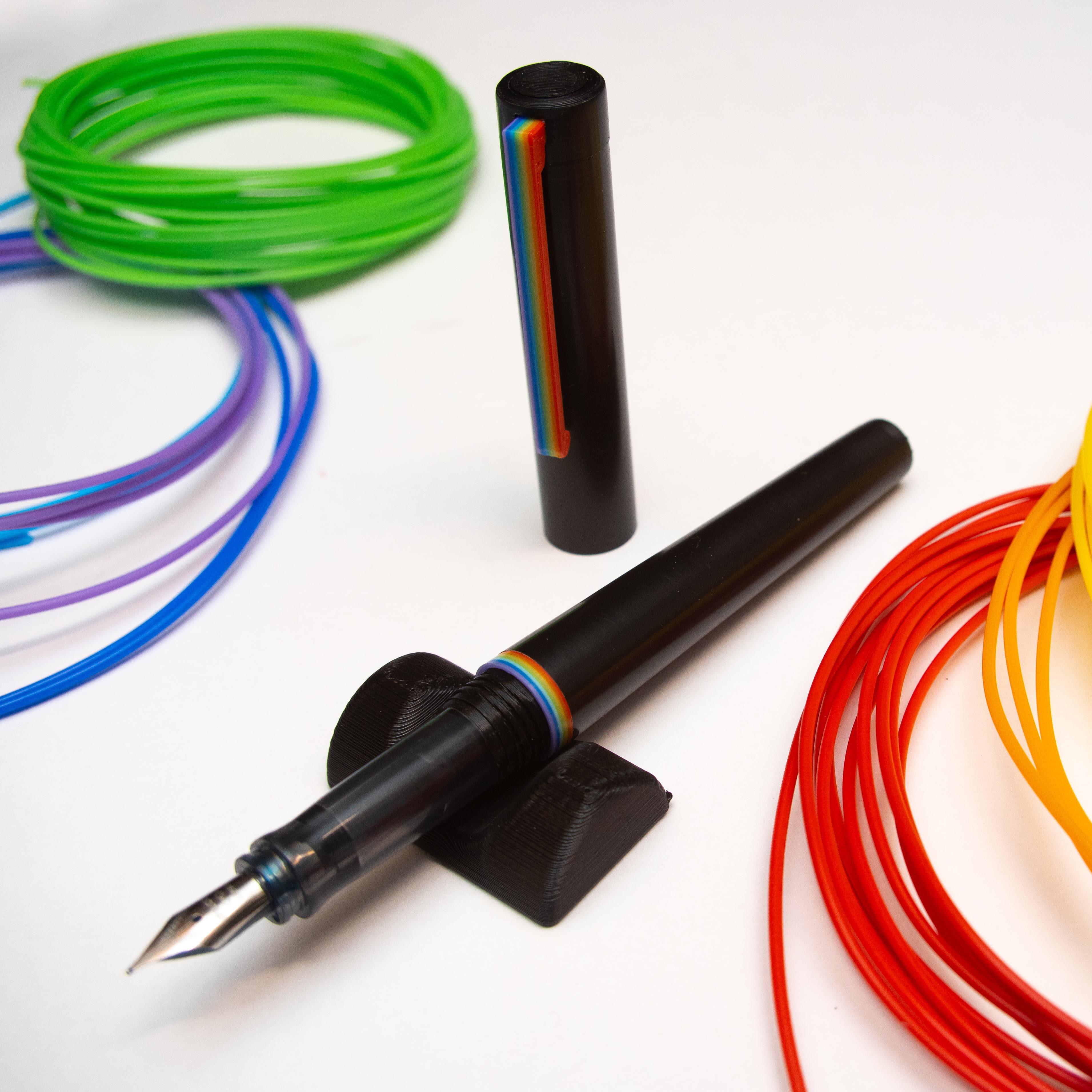 New 3D printed pen body/cap! Feedback welcome! | Scrolller