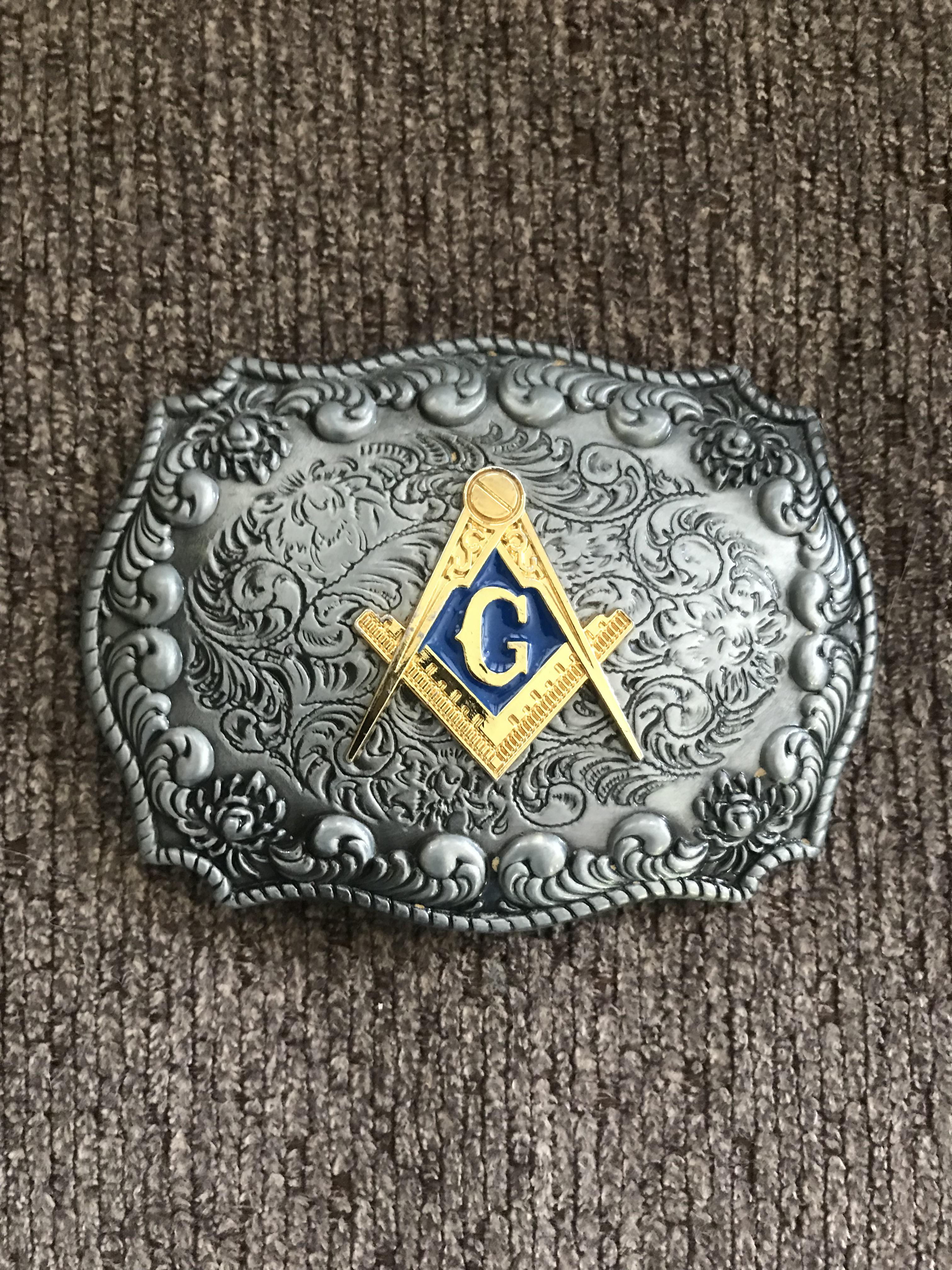 New belt buckle | Scrolller