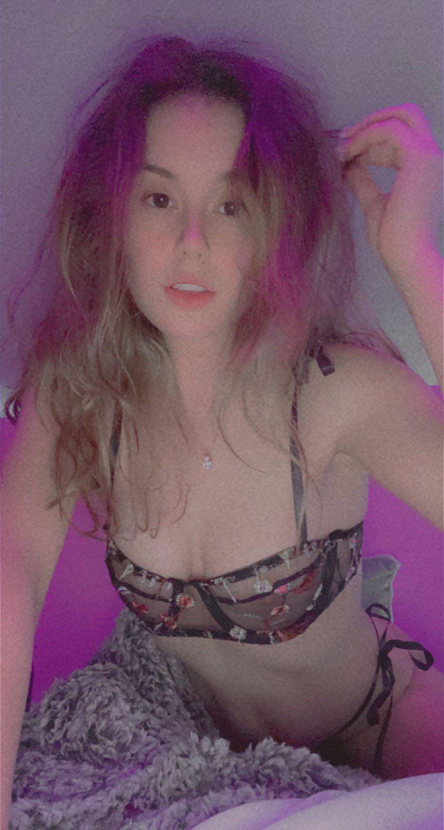 New Lingerie 🤤 Scrolller
