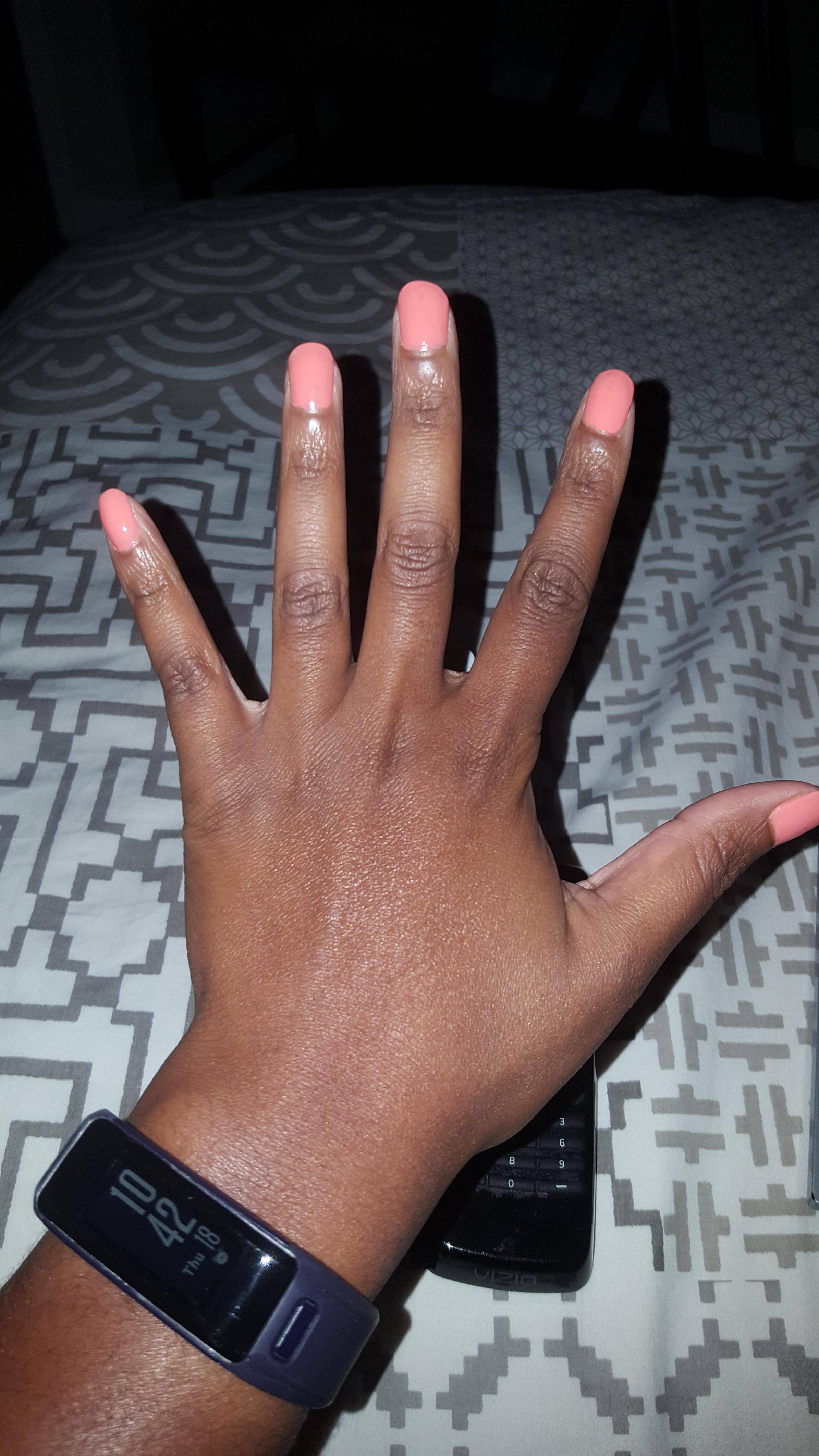 New nail polish! Essie-Looks to Thrill | Scrolller