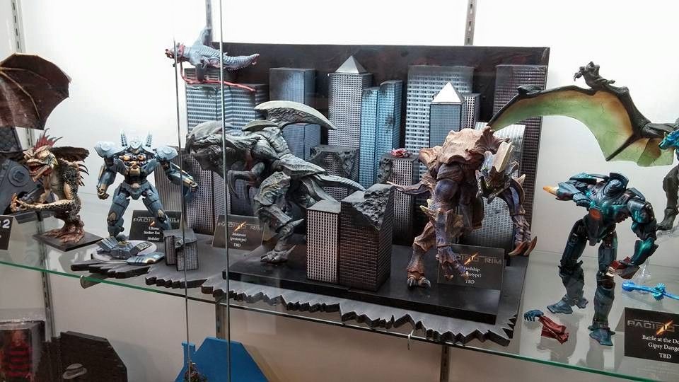 New Pacific Rim NECA figures revealed at SDCC | Scrolller