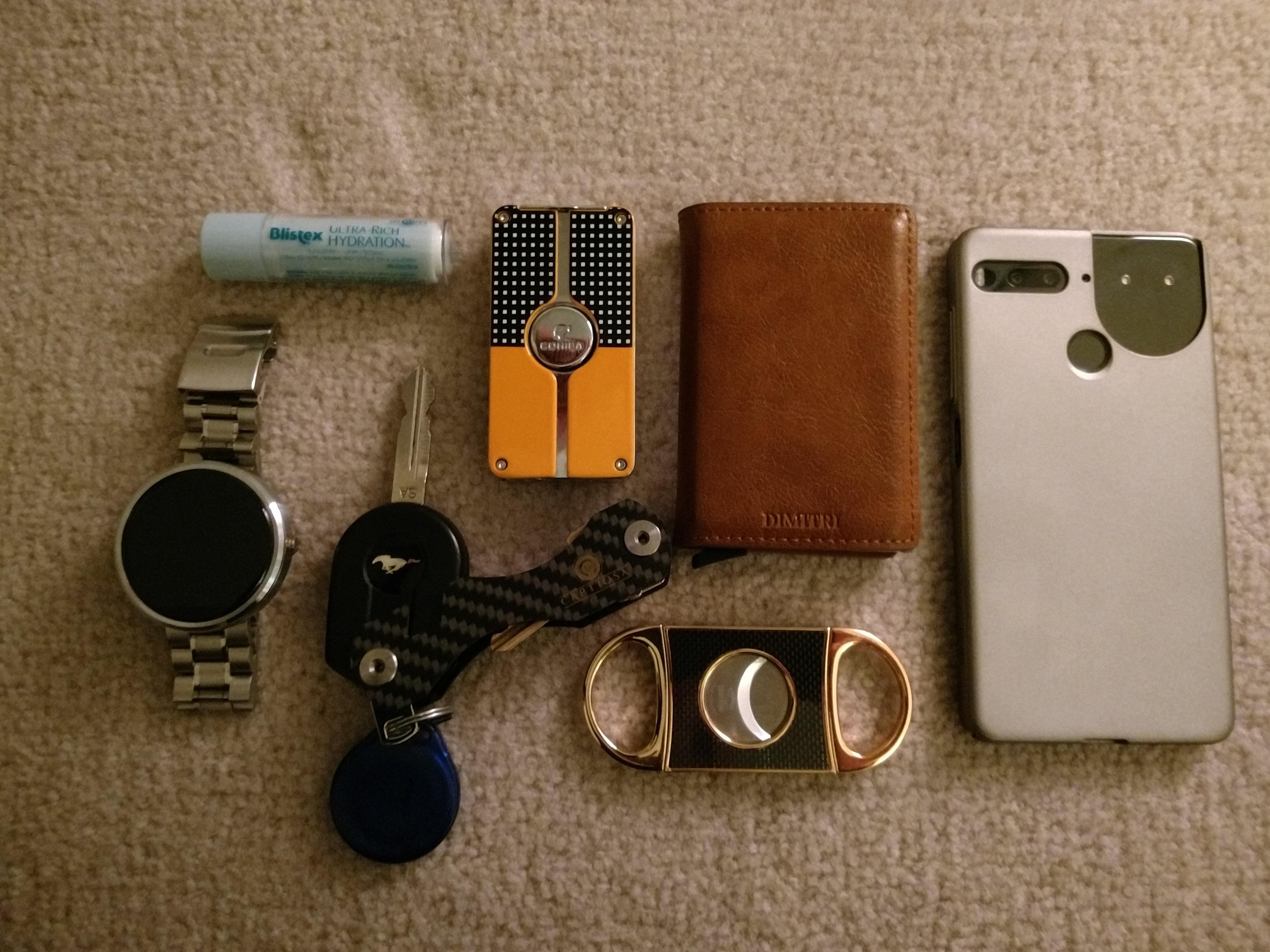 New to EDC / Tech Enthusiast / Cigar Aficionado | Scrolller