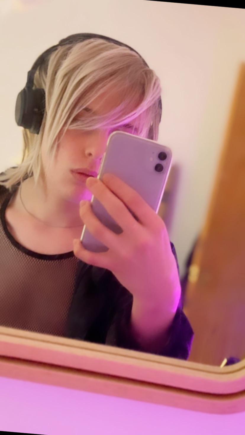 New Wig 😸 | Scrolller