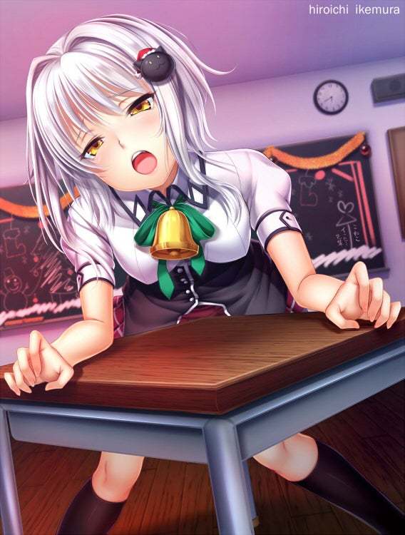 Newcomer-Day #2 | Scrolller