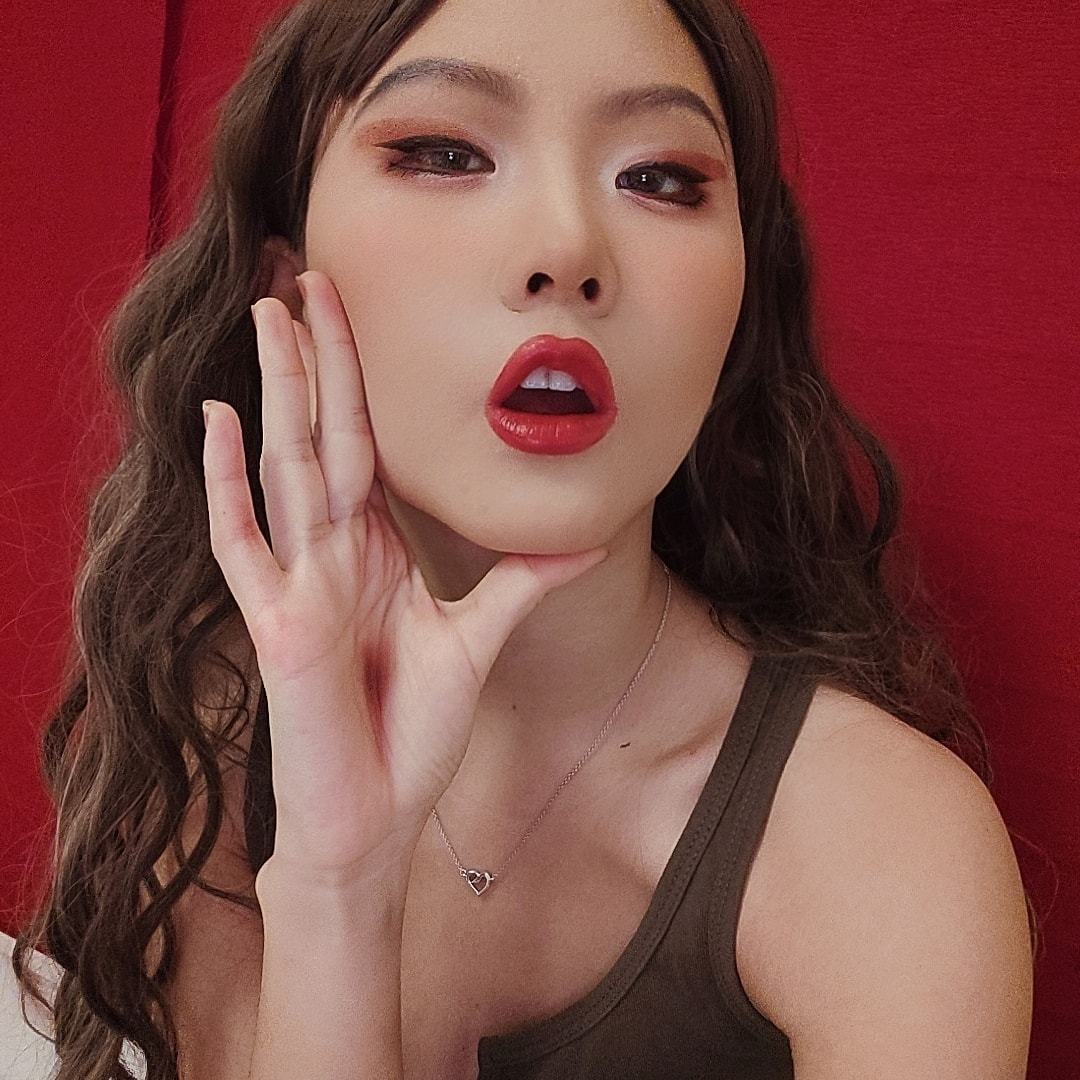 Newly taken selfie | Scrolller