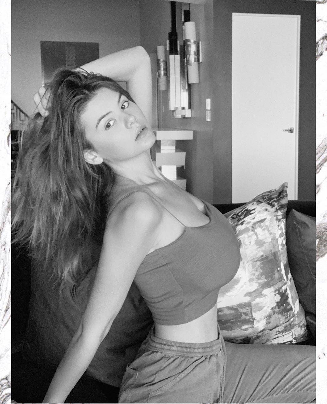 Nice assets | Scrolller