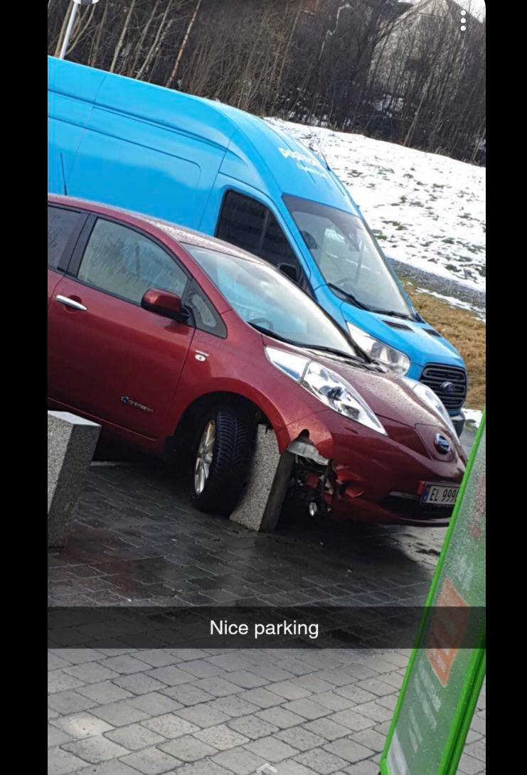 Nice parking | Scrolller