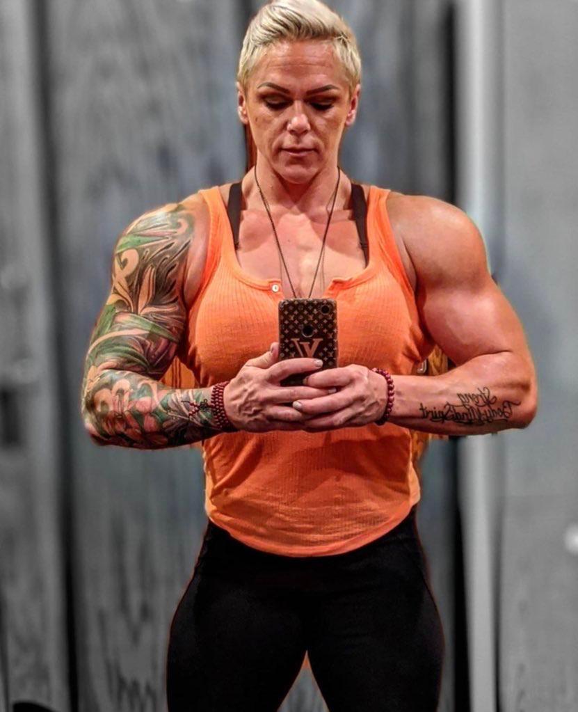 Nicki Chartrand Scrolller