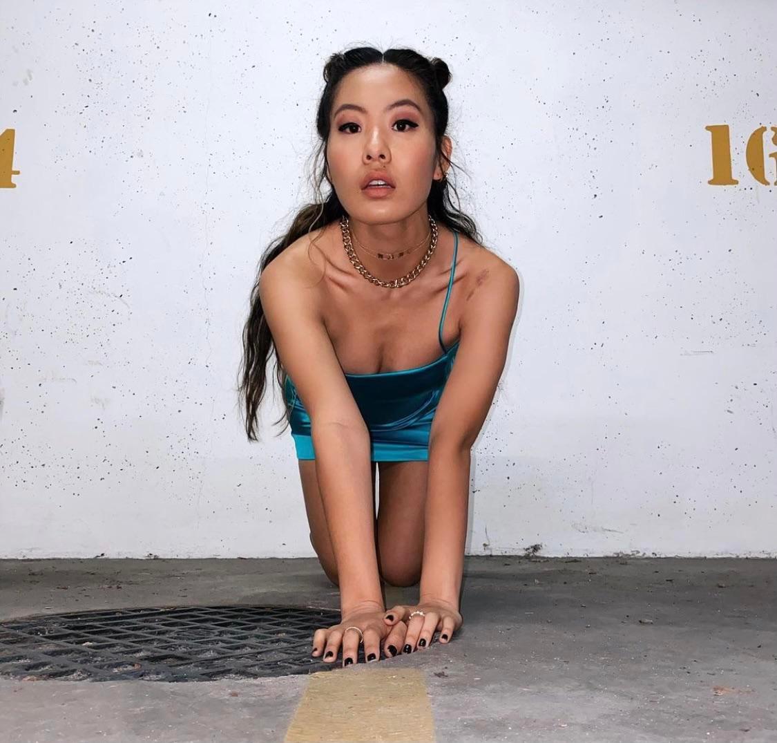 Nicole Kang | Scrolller