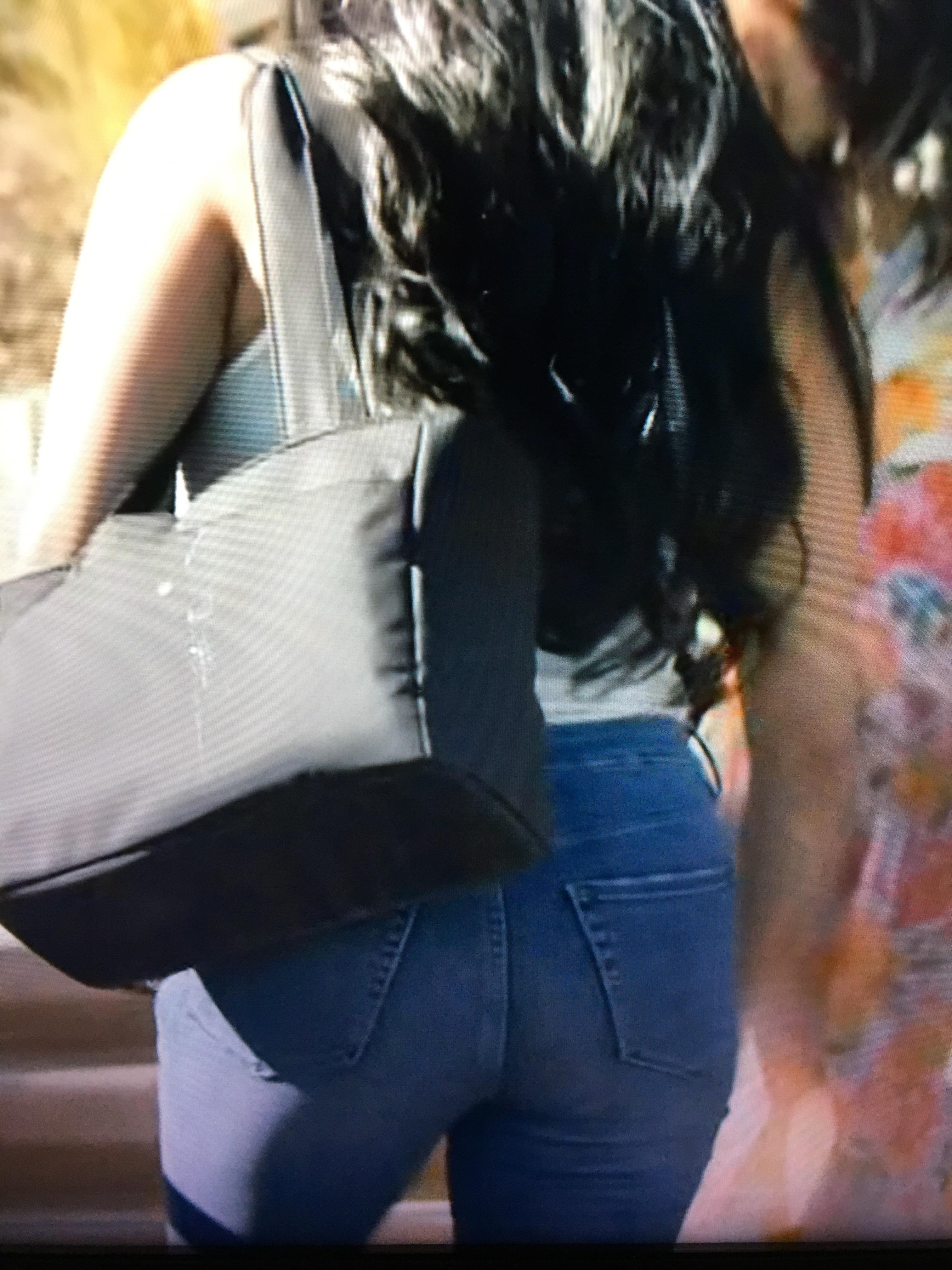 Nikki Bella | Scrolller