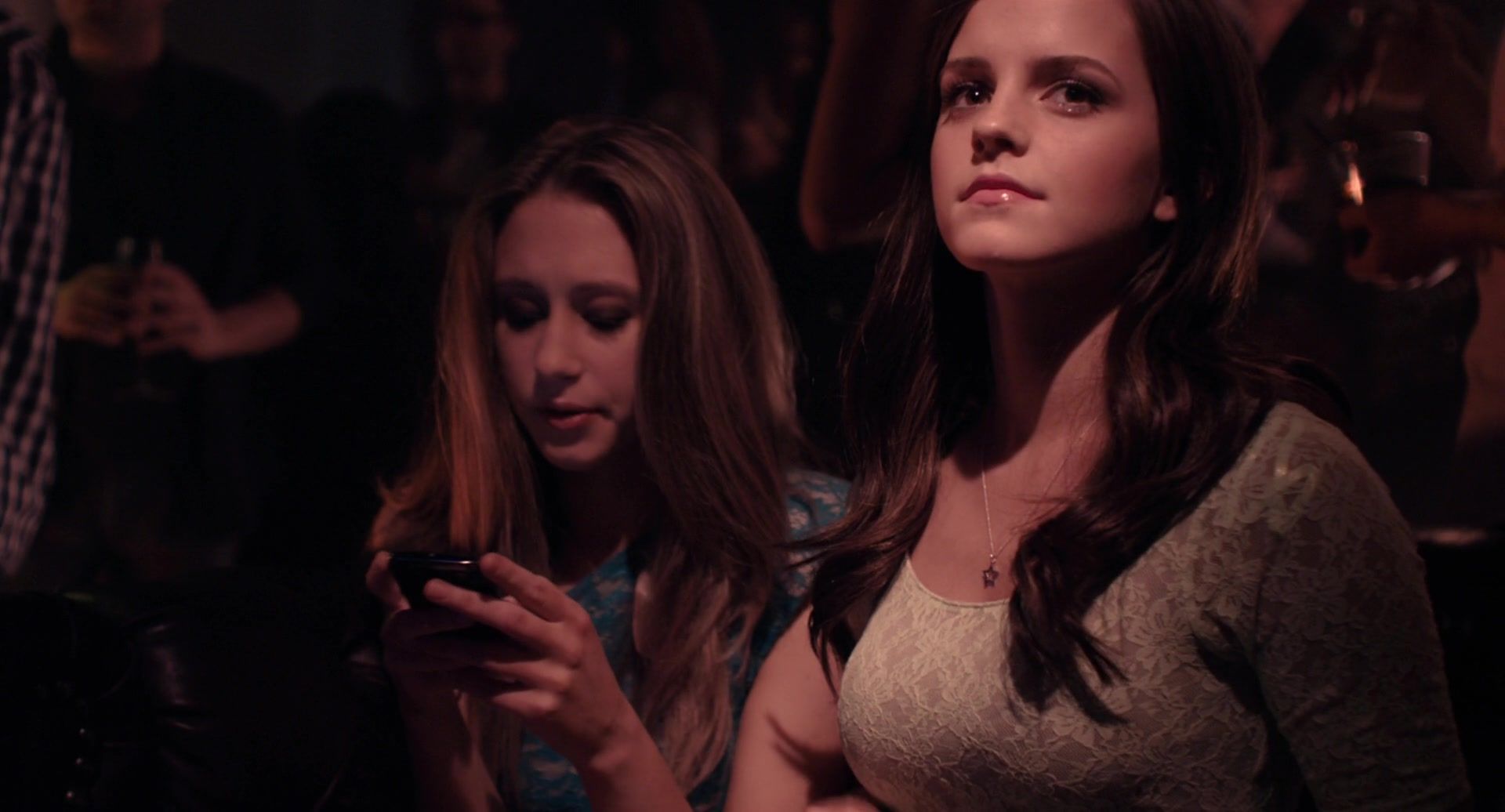 Nikki - Uncropped | Scrolller