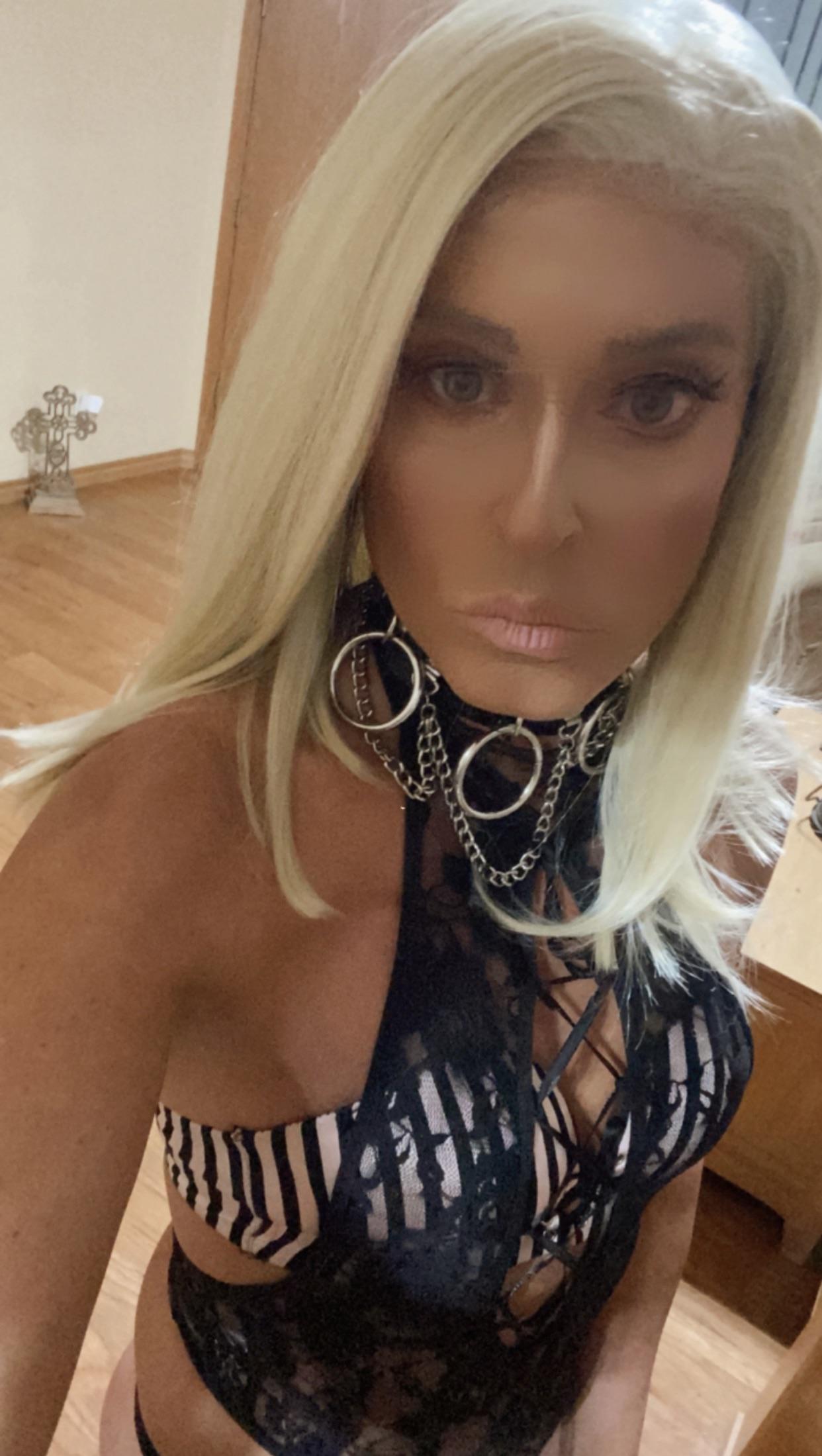 Nikki.Vanity | Scrolller