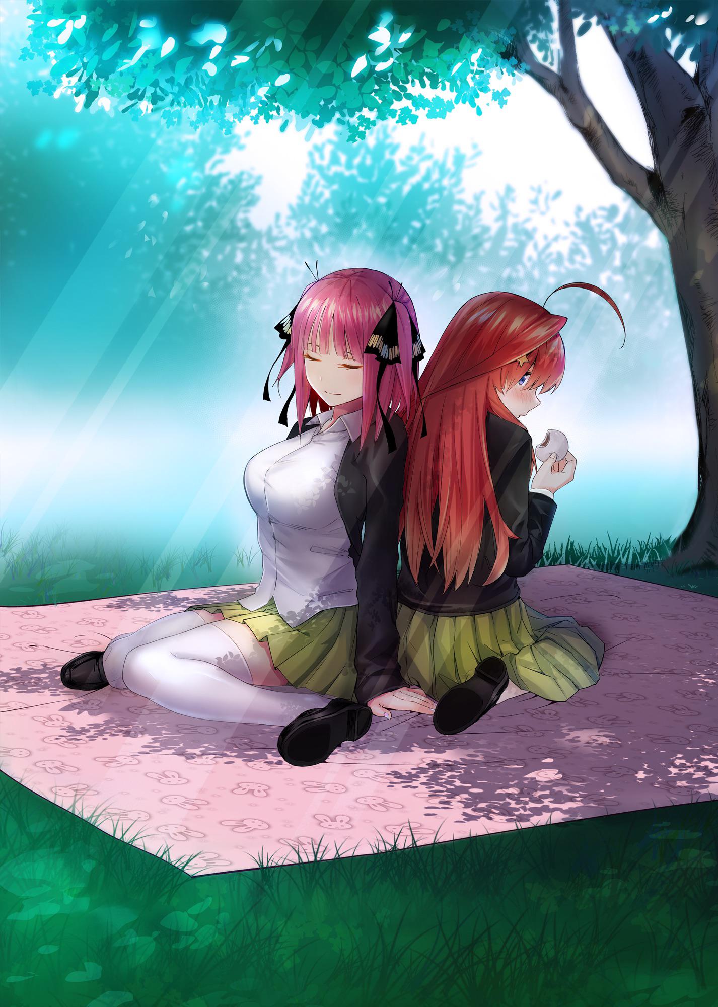 Nino and Itsuki | Scrolller