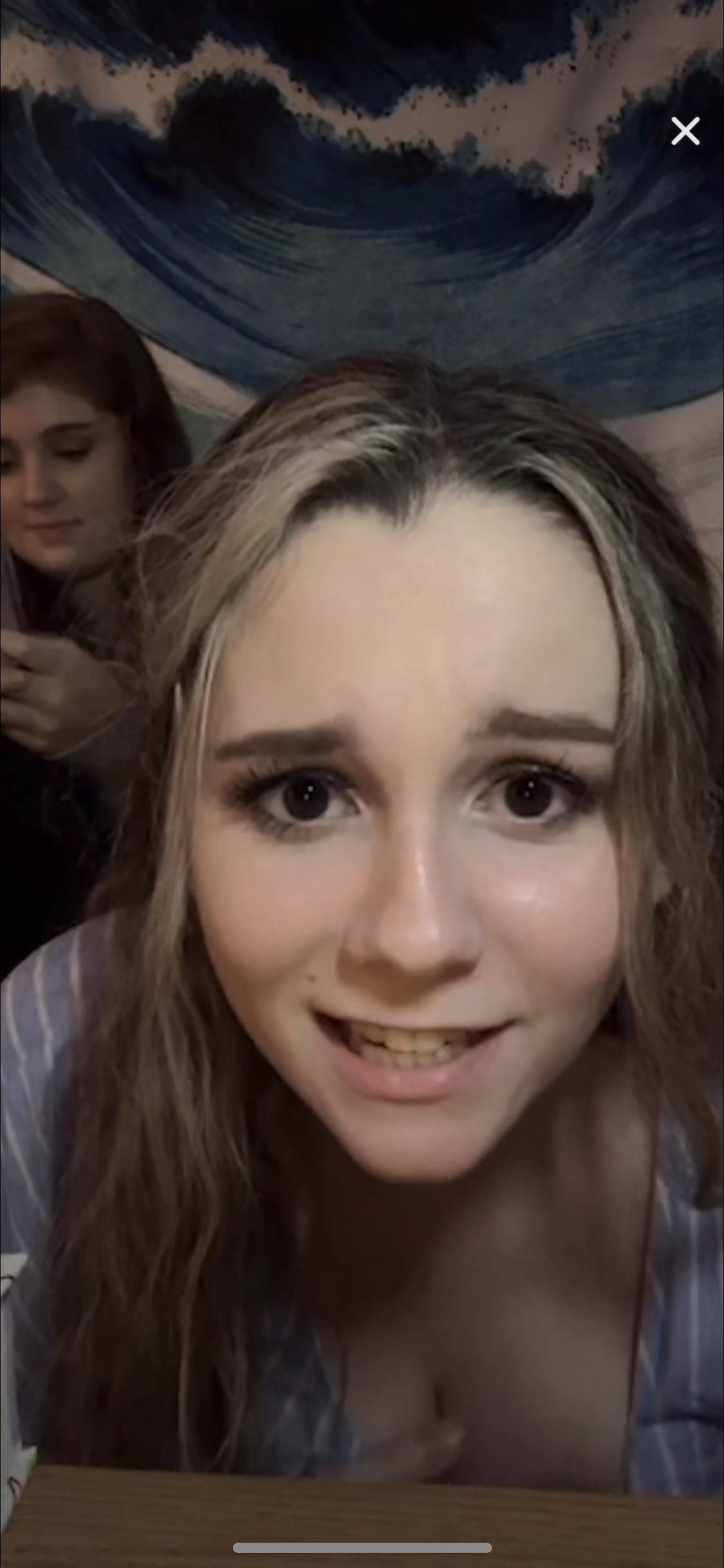 Nip slip? | Scrolller