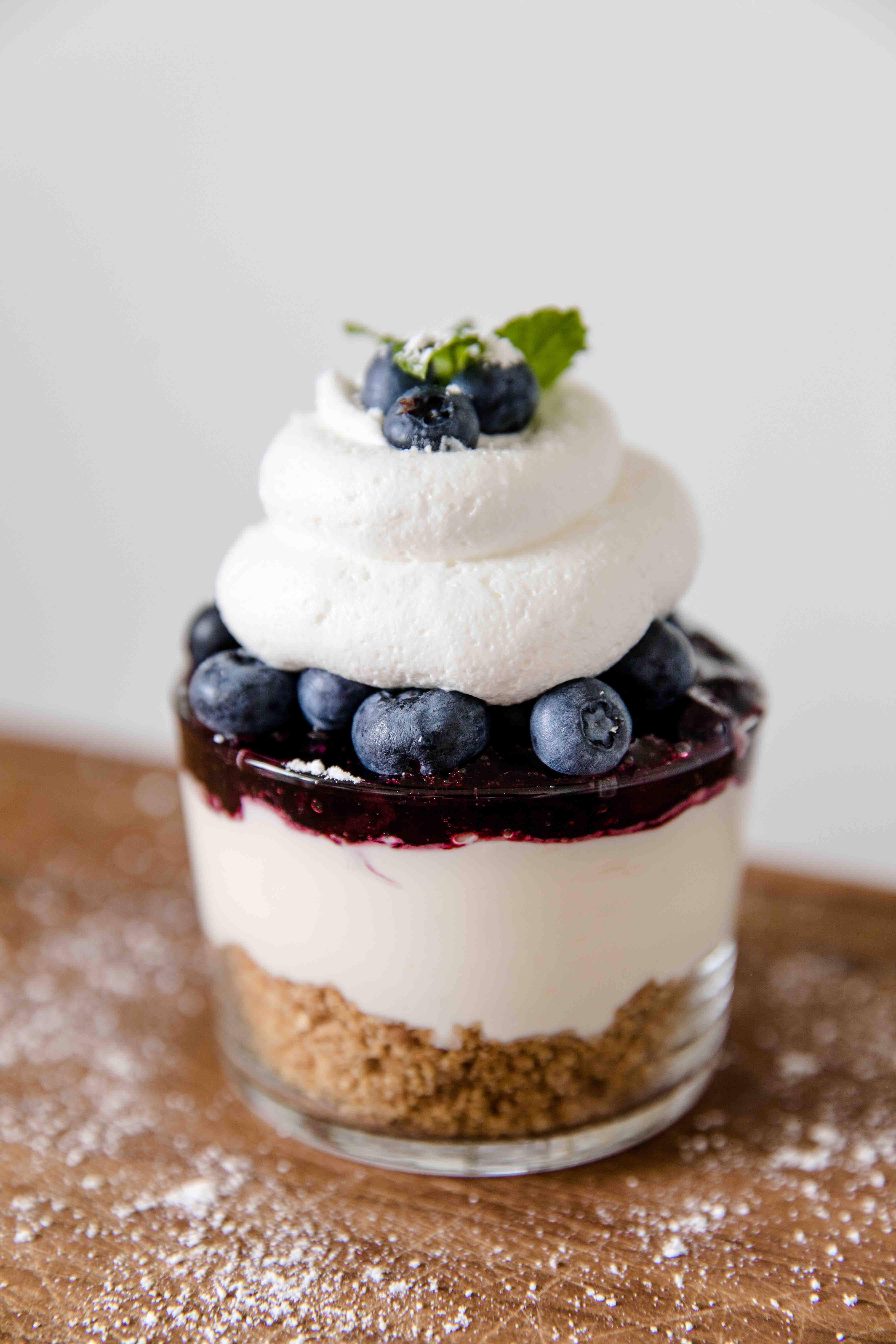 No Bake Mini Blueberry Cheesecake | Scrolller