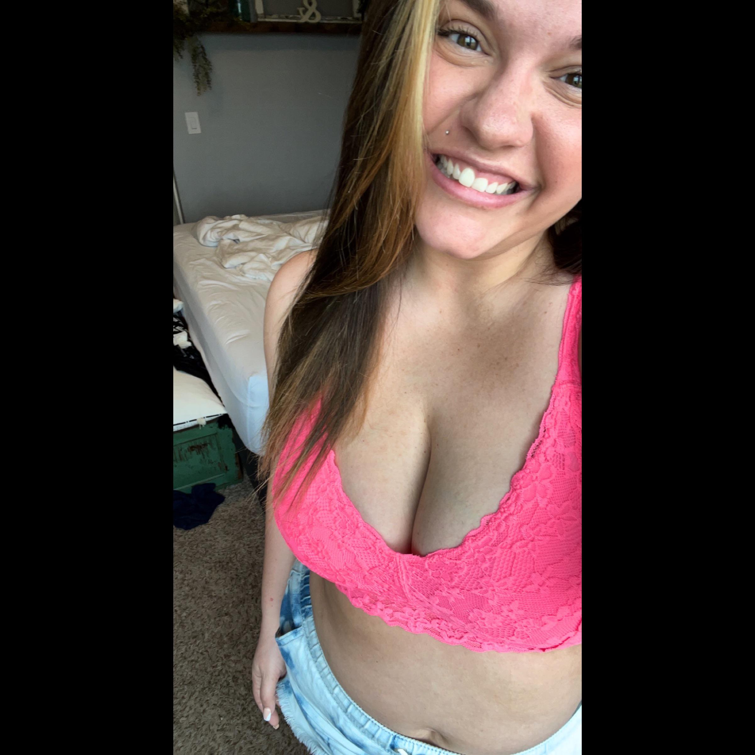 No filter, no makeup, gimme love! 😝 | Scrolller