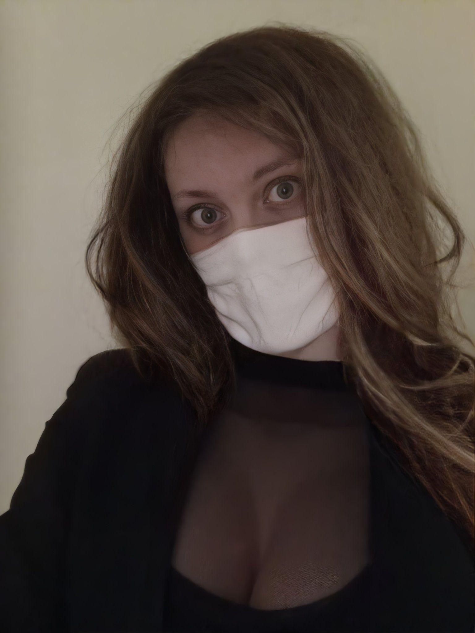 No makeup but mask for your safety | Scrolller