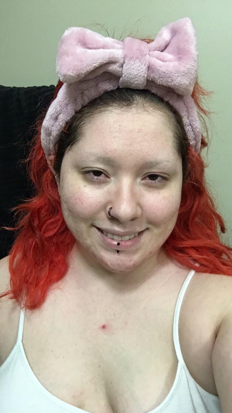 No makeup, fresh face, hi :) | Scrolller No makeup, fresh face, hi :) | Scrolller