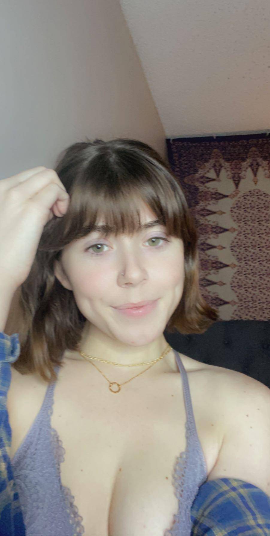 no makeup... i hope i’m still cute | Scrolller