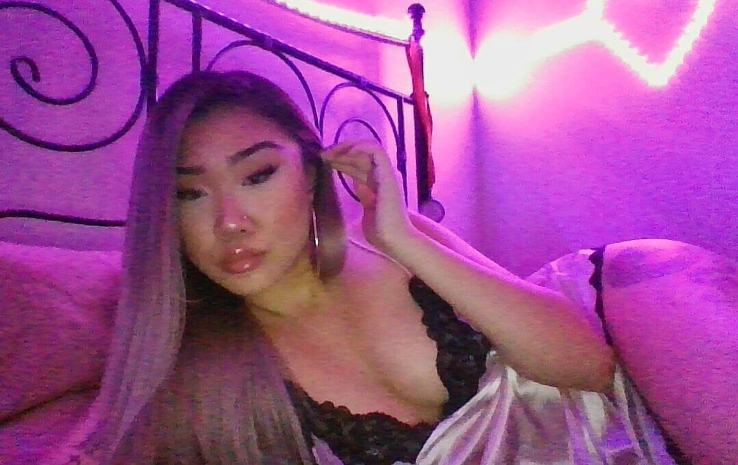 No need for approval | Scrolller