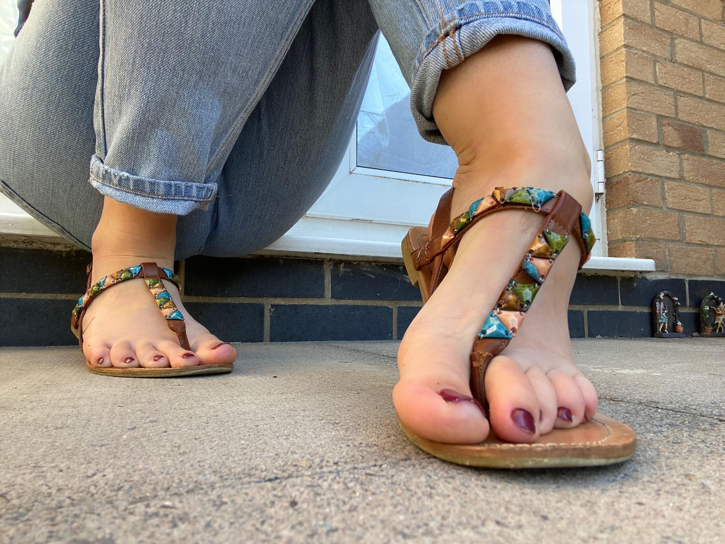 no one has to know | Scrolller