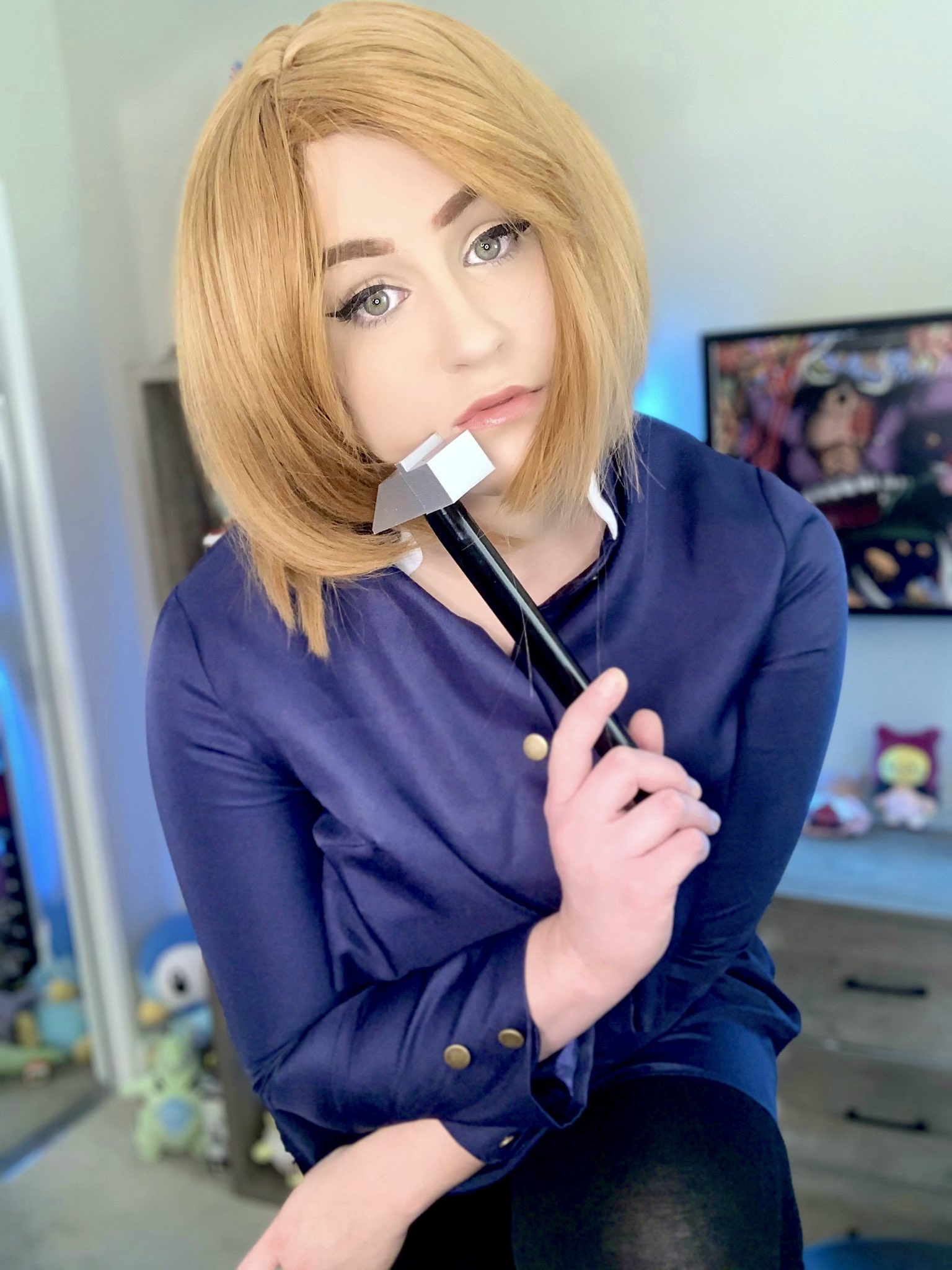 Nobara cosplay from Jujutsu Kaisen (3) | Scrolller