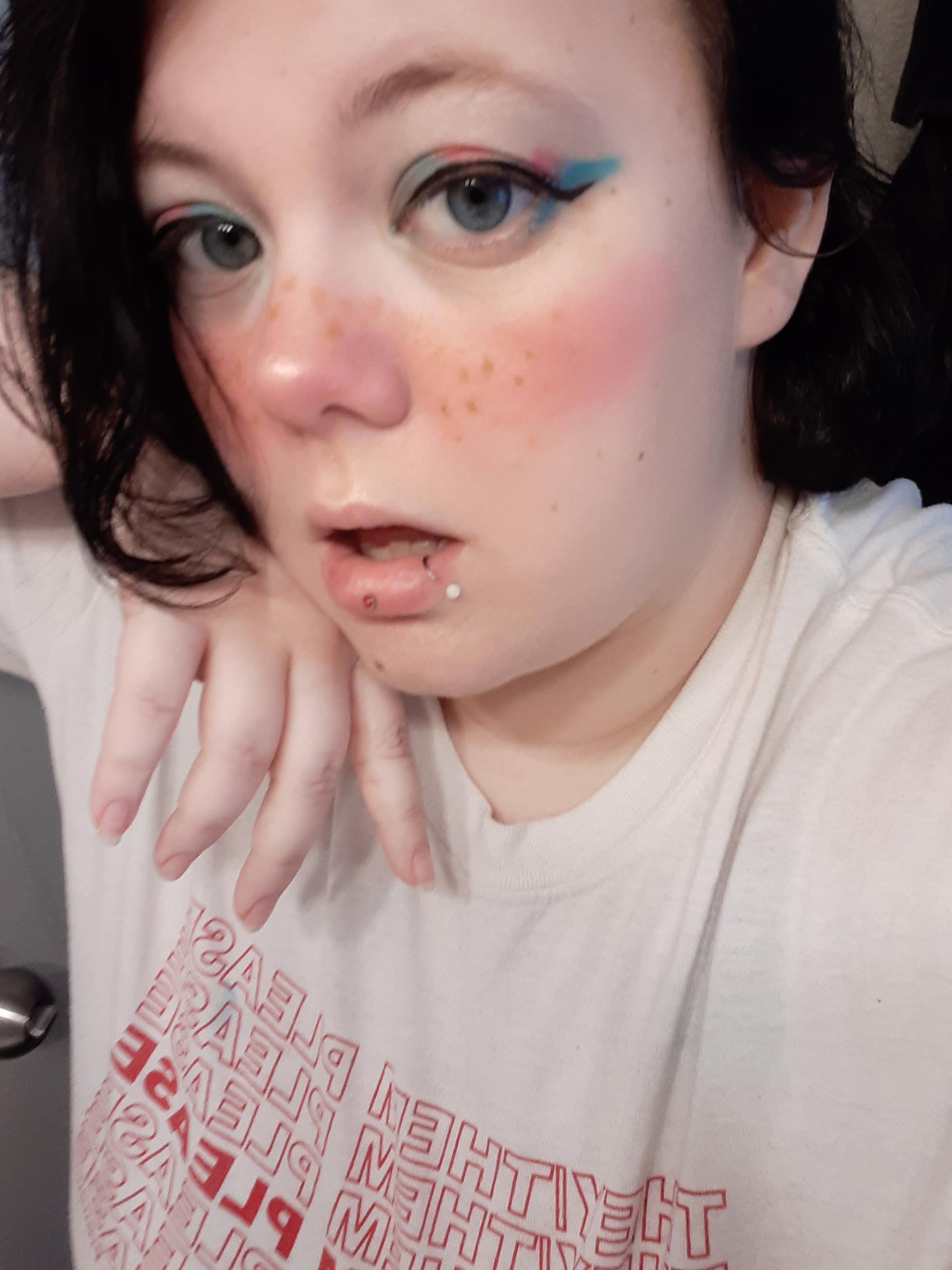 Non binary only fans only $5!! | Scrolller