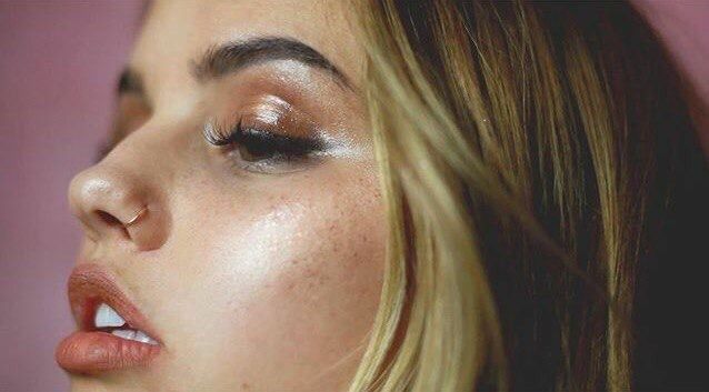 Nose ring | Scrolller