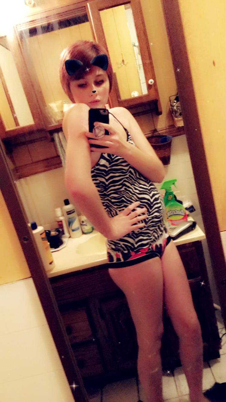 Not a bot pm if interested in buying xx | Scrolller