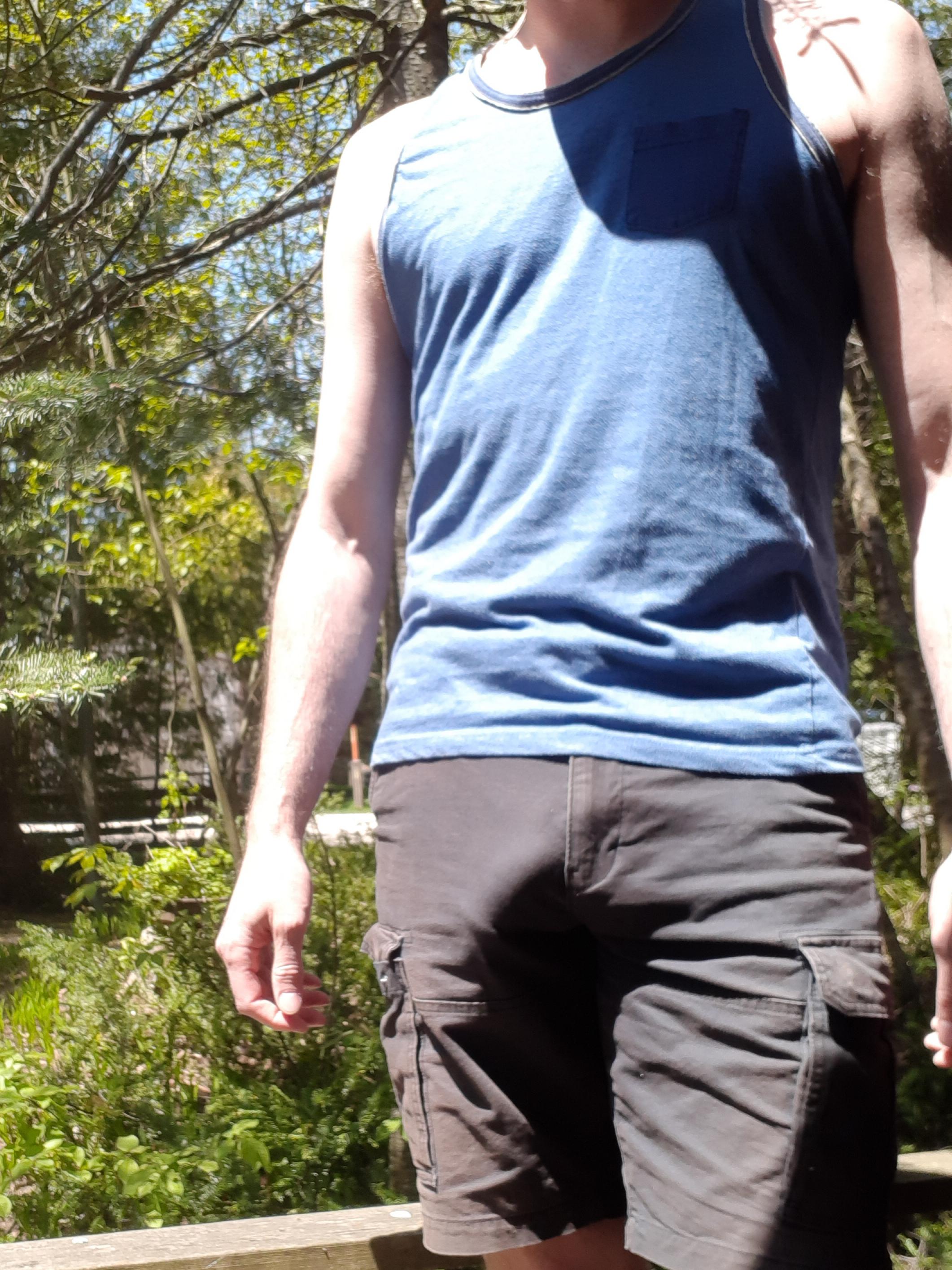 Not all cargo shorts are created equal. | Scrolller