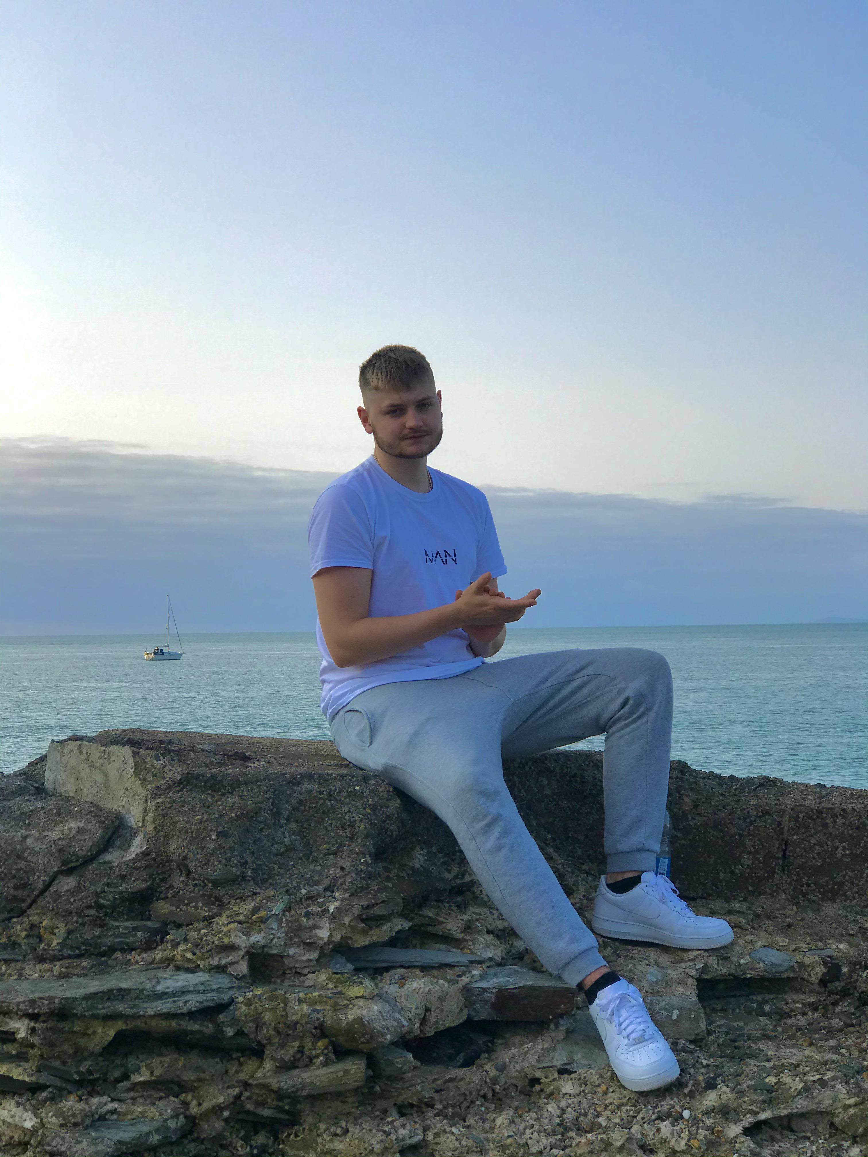 Thought I looked alright | Scrolller