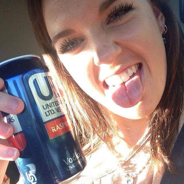 Not sure what she's drinking | Scrolller