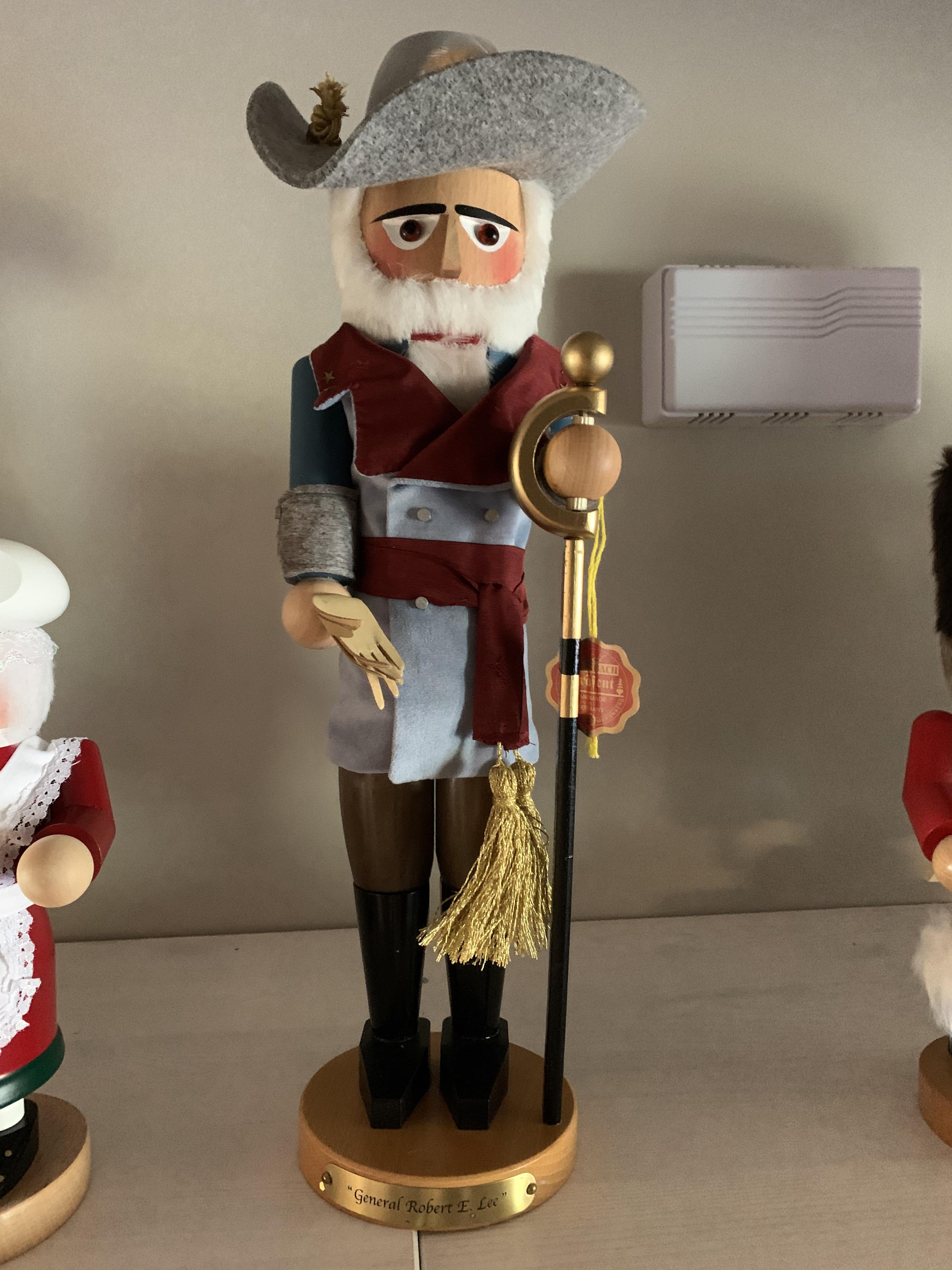 Not sure why my mom has this degenerate nutcracker. She’s not even ... Not sure why my mom has this degenerate nutcracker. She’s not even ...
