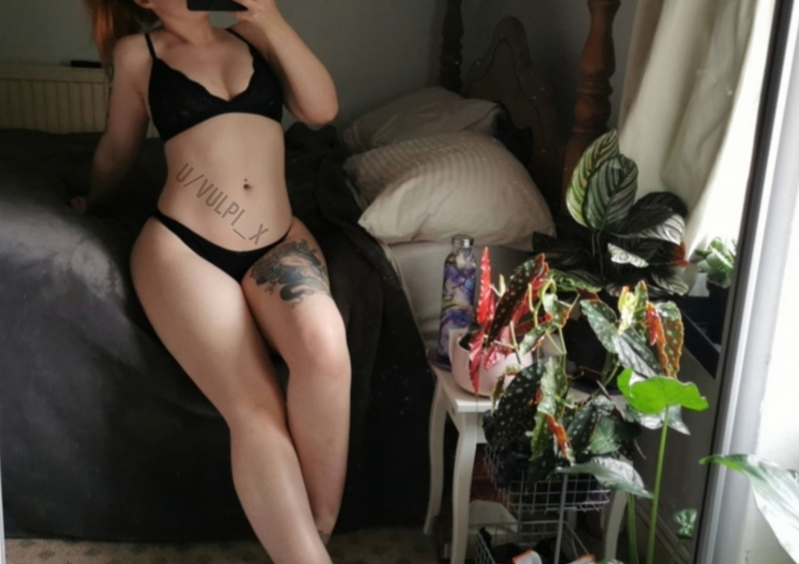 (OC) [F] thicc thighs save lives | Scrolller