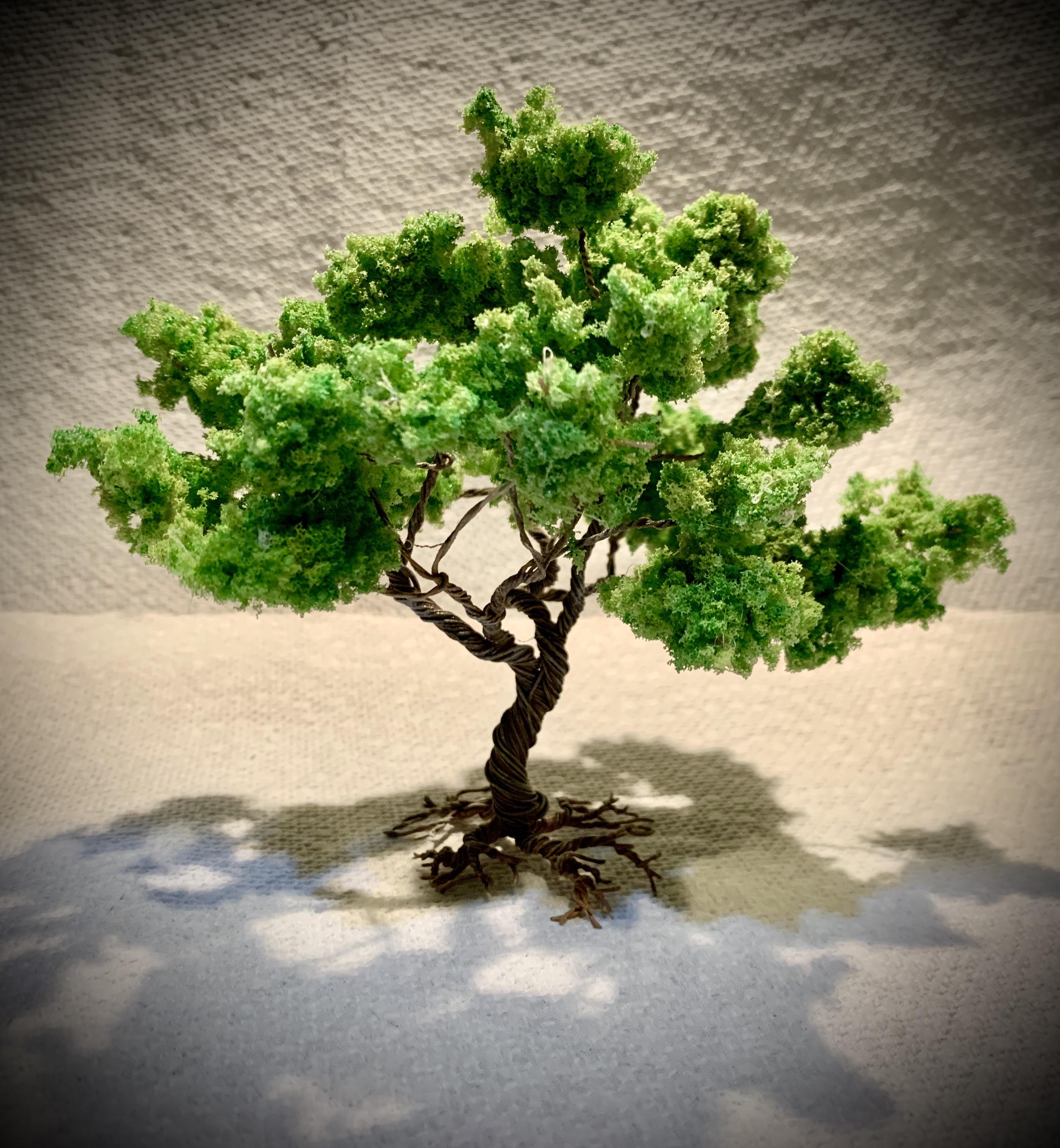 [OC] Wire tree - twisted floral wire + sponge in blender + paint and hot glue = cool model tree ...