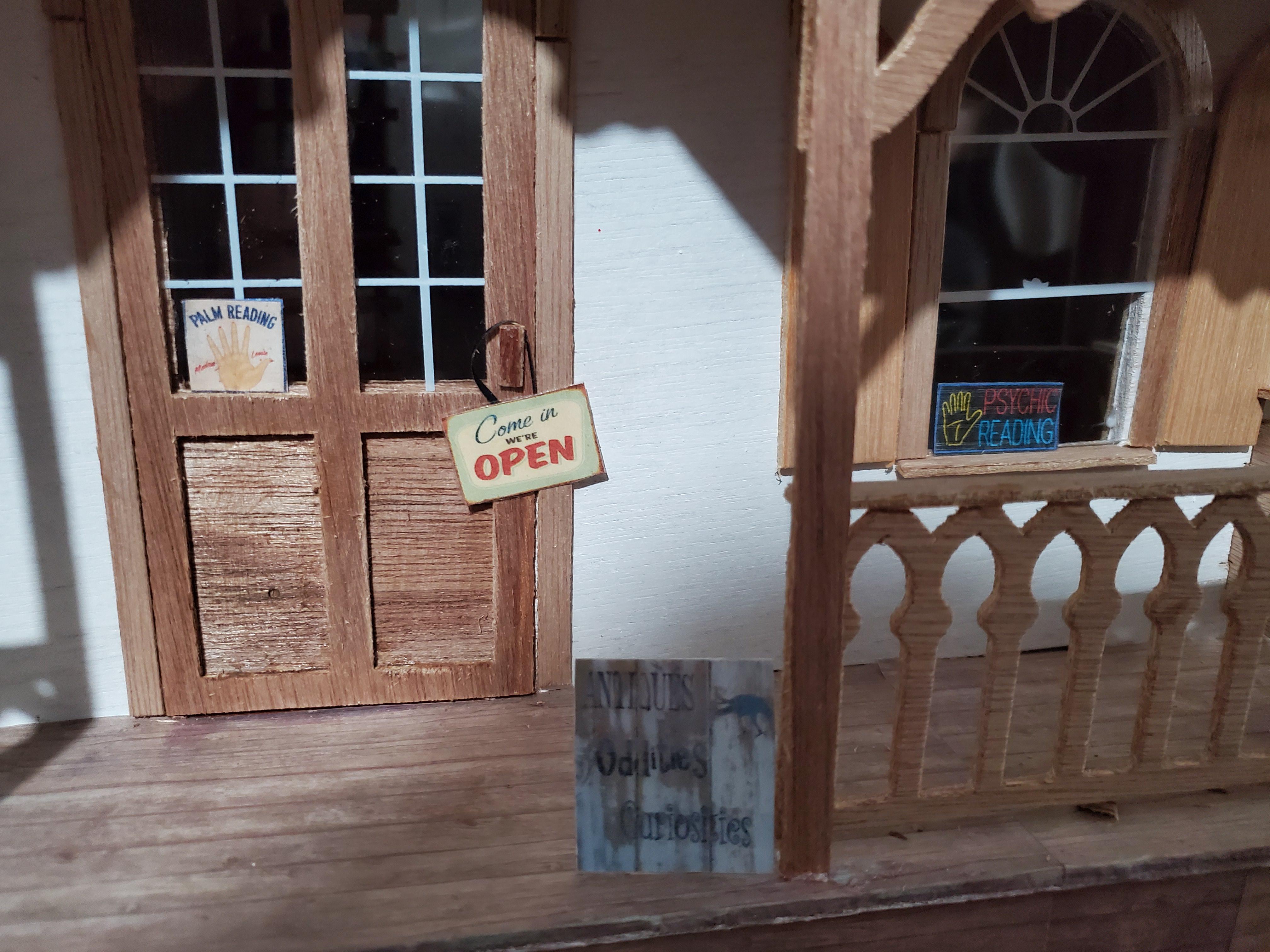 Oddities shops front porch | Scrolller
