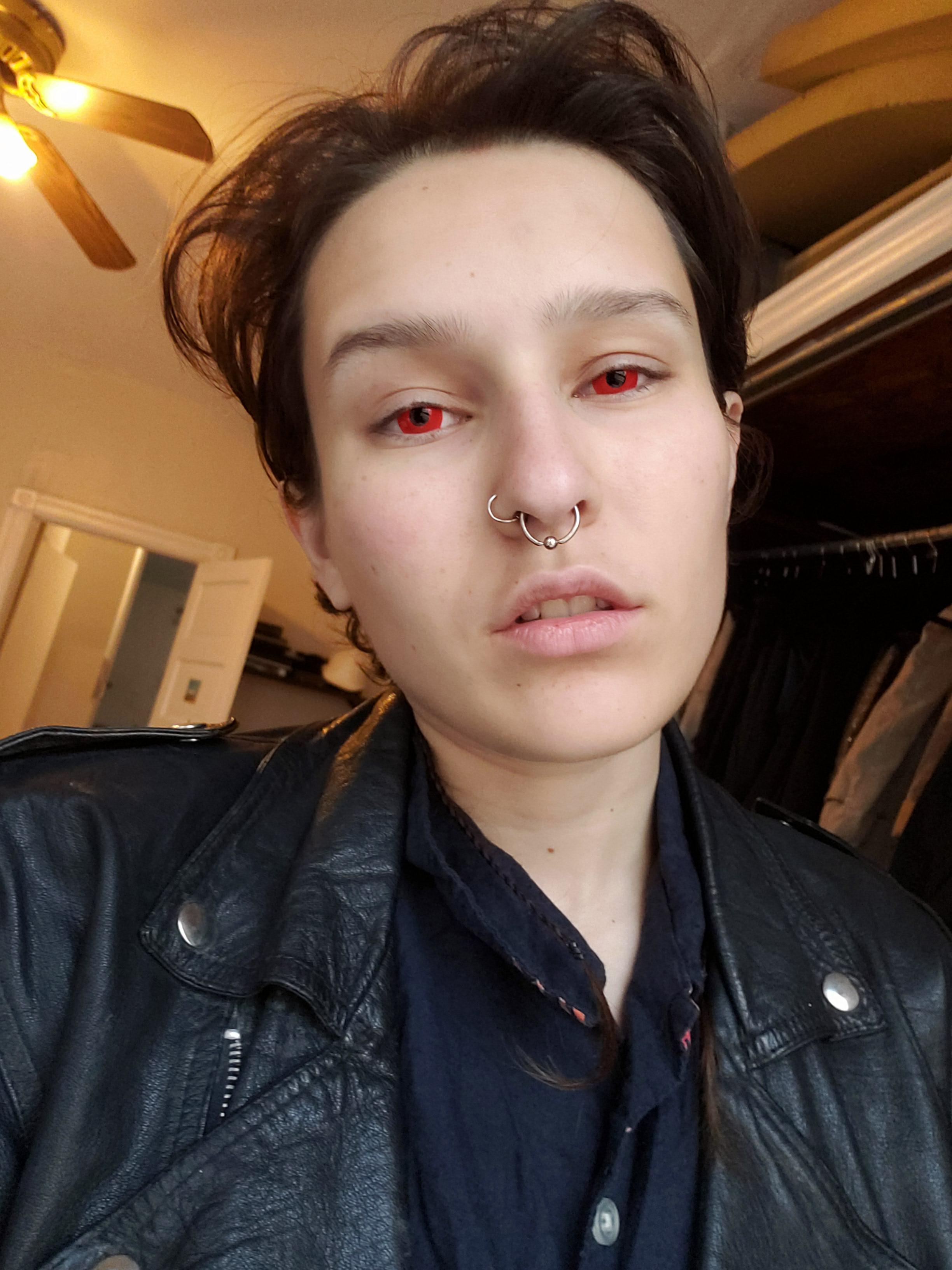 off duty andro vampire | Scrolller