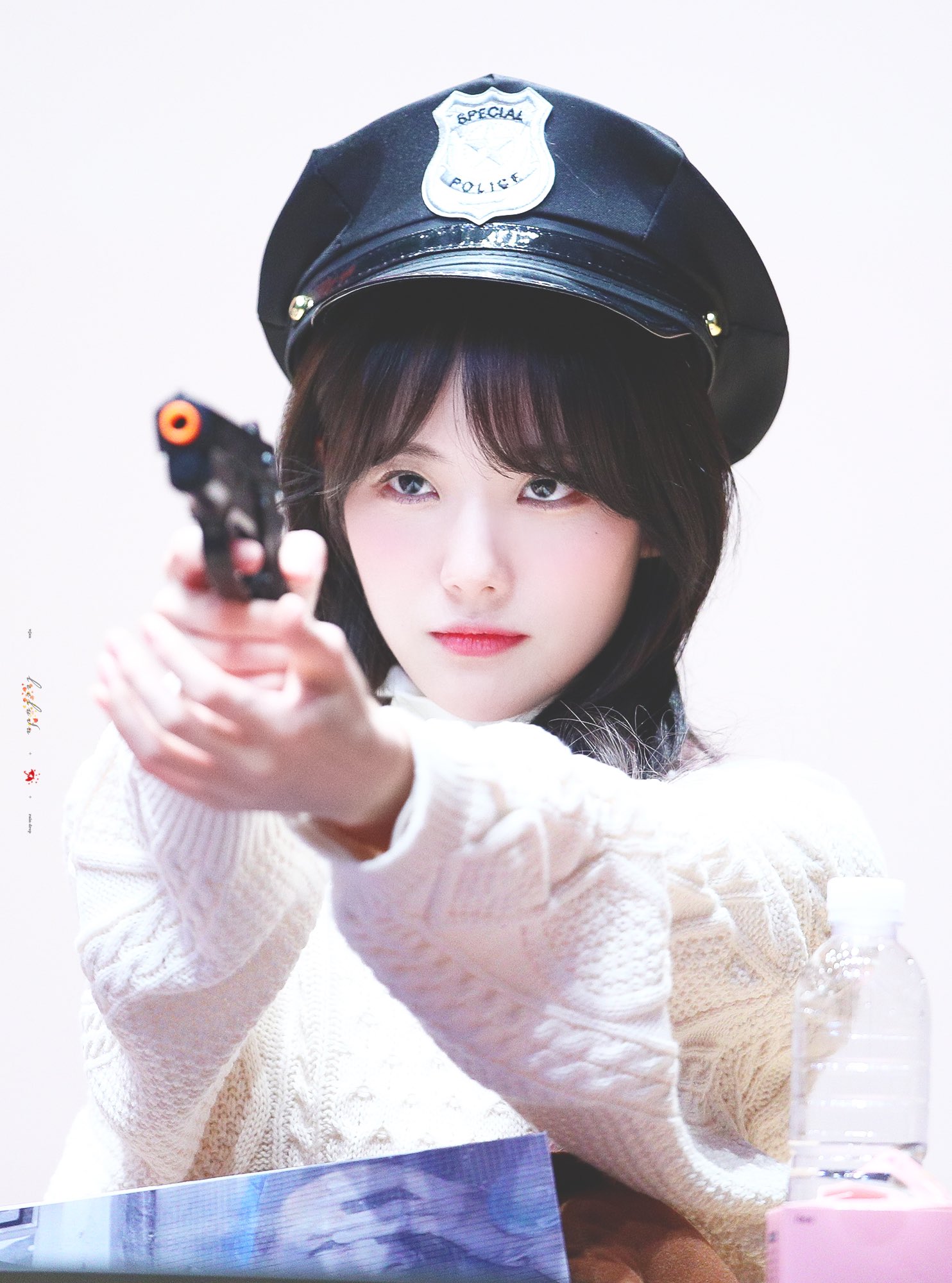 Officer Luda | Scrolller